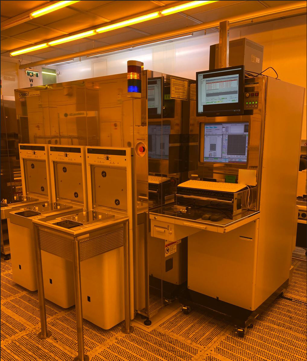 Hitachi S 9380 CD-SEM (Critical Dimension Scanning Electron Microscope ...