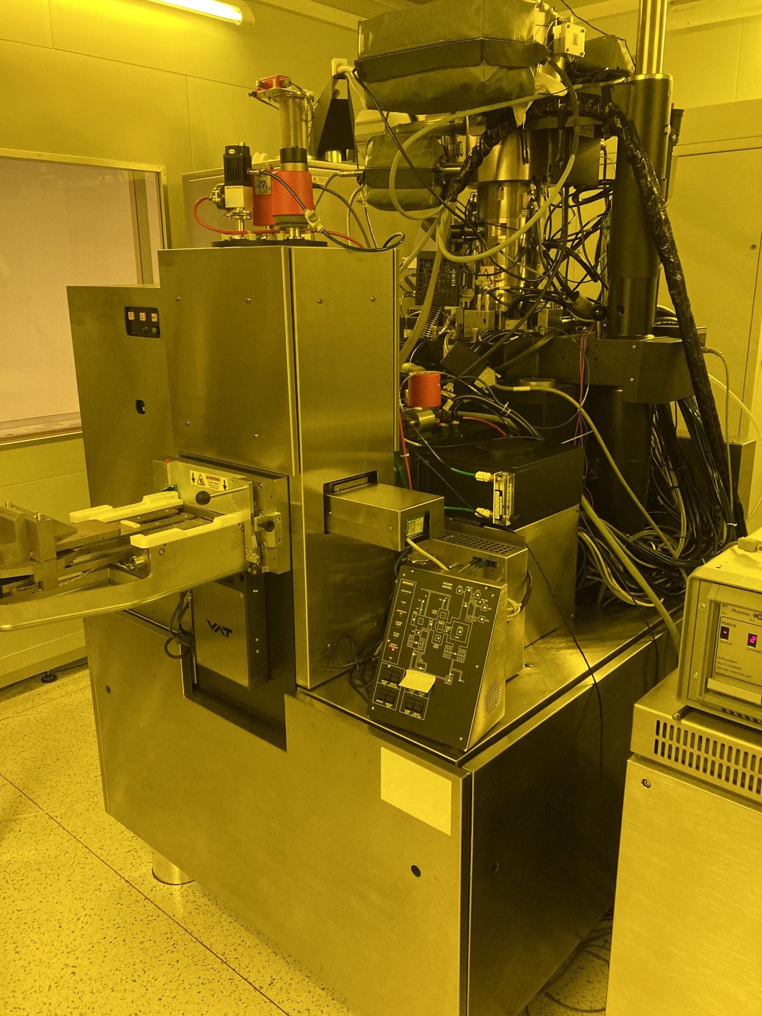 KLA / Leica VB 6 UHR EWF E-Beam Lithography – Bridge Tronic Global