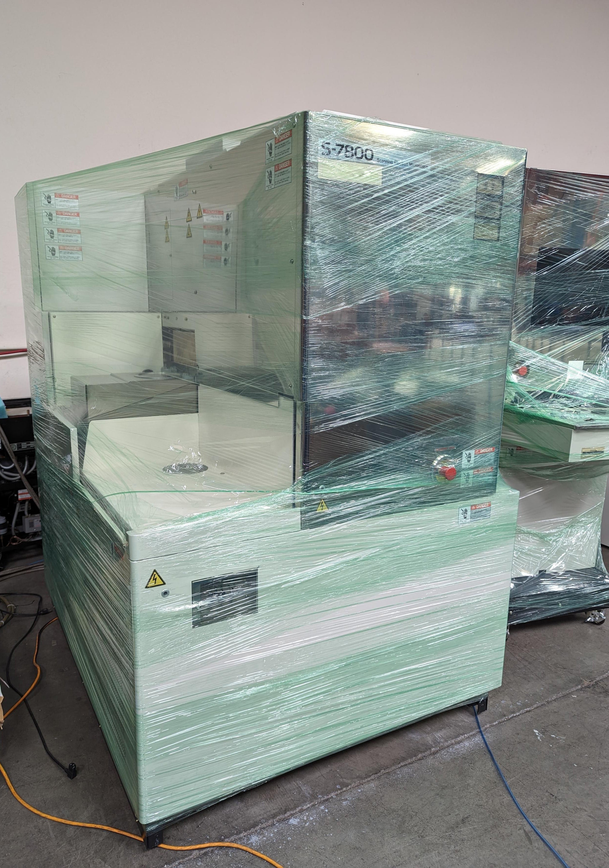 Hitachi S 7800 CD-SEM (Critical Dimension Scanning Electron Microscope ...