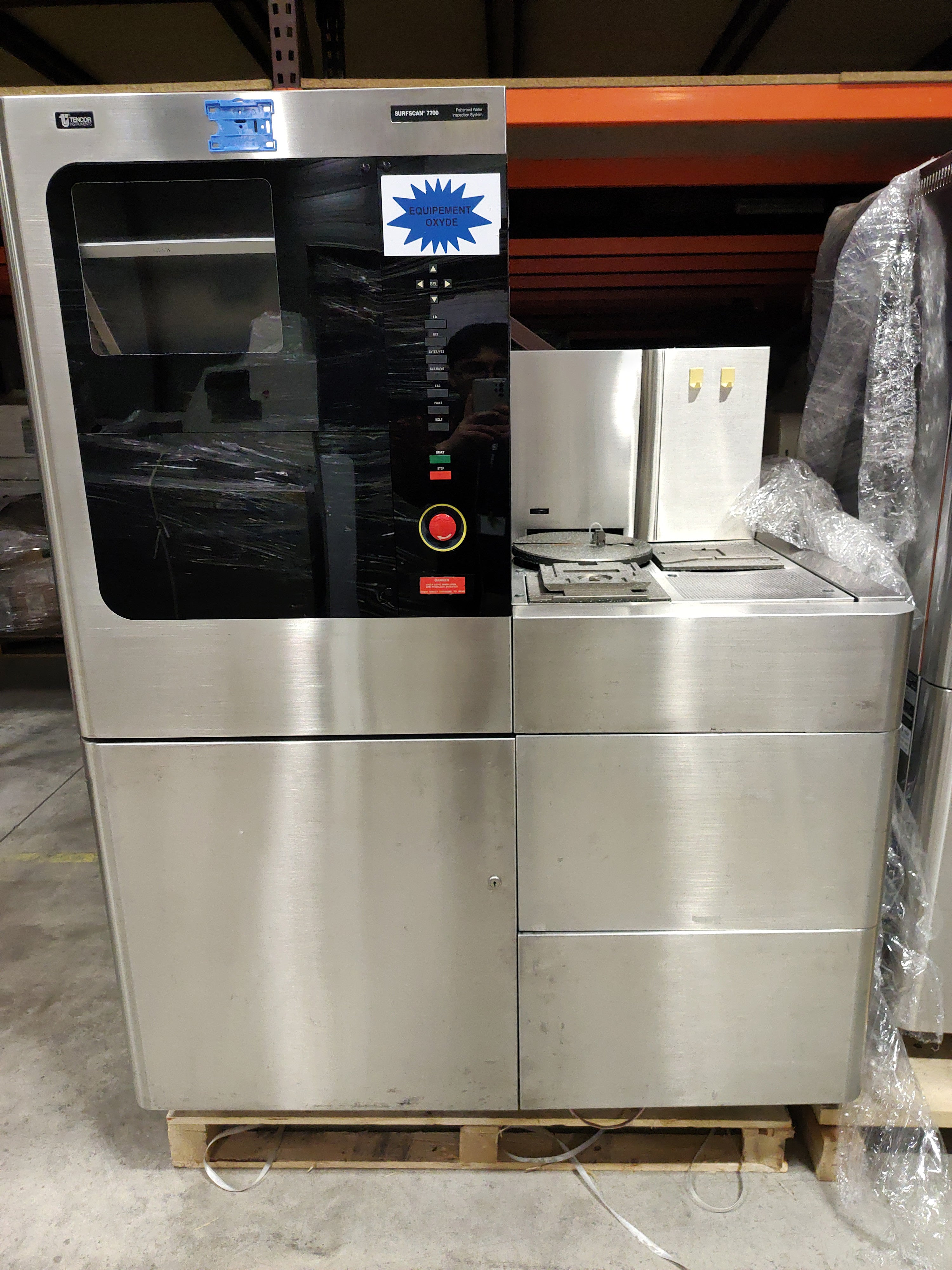 KLA Surfscan 7700 Particle Defect System – Bridge Tronic Global