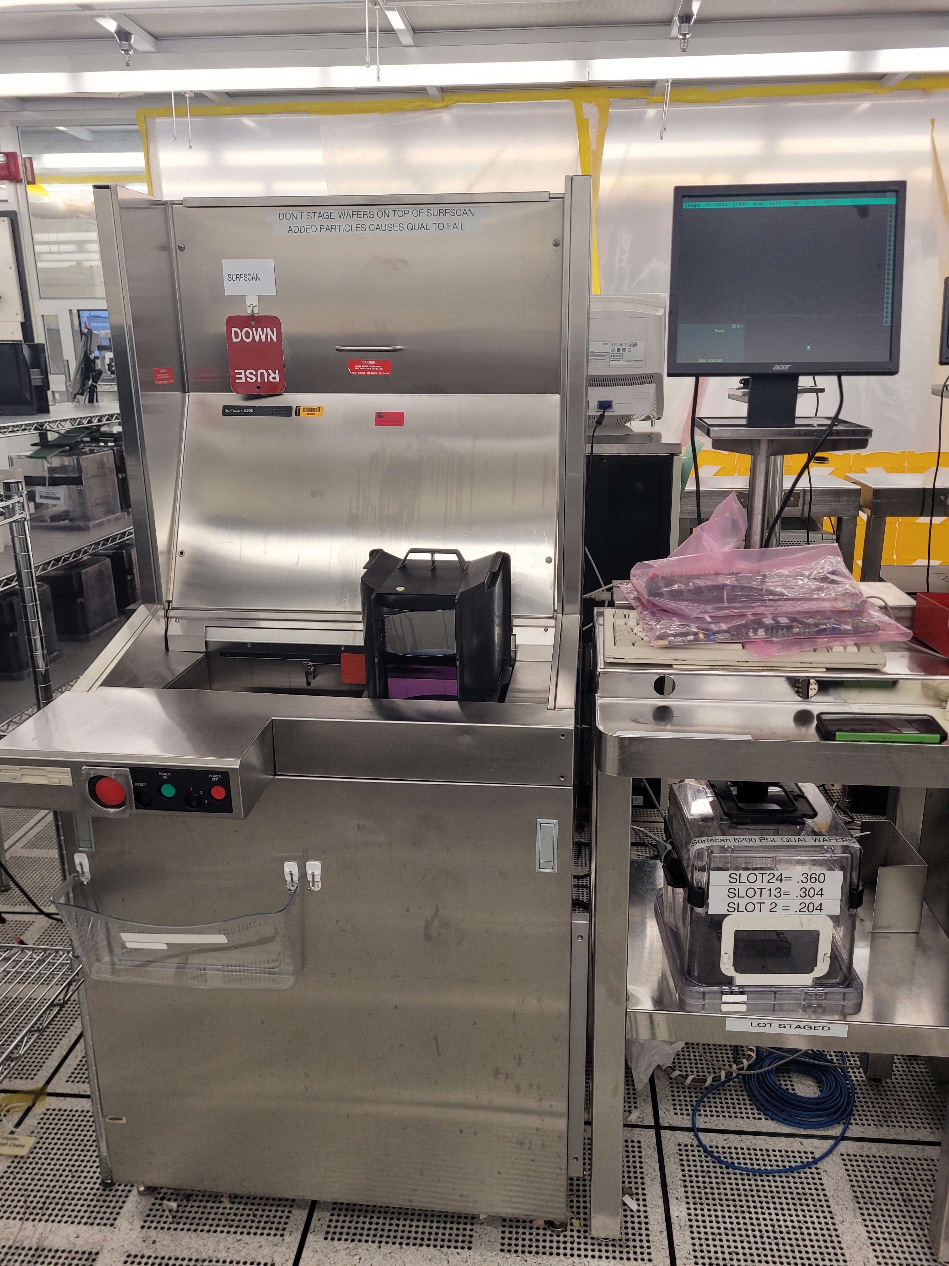 KLA Surfscan 6200 Particle Defect System – Bridge Tronic Global