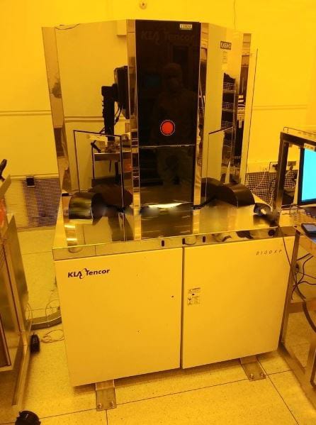 KLA 8100 XPT CD-SEM (Critical Dimension Scanning Electron Microscope ...