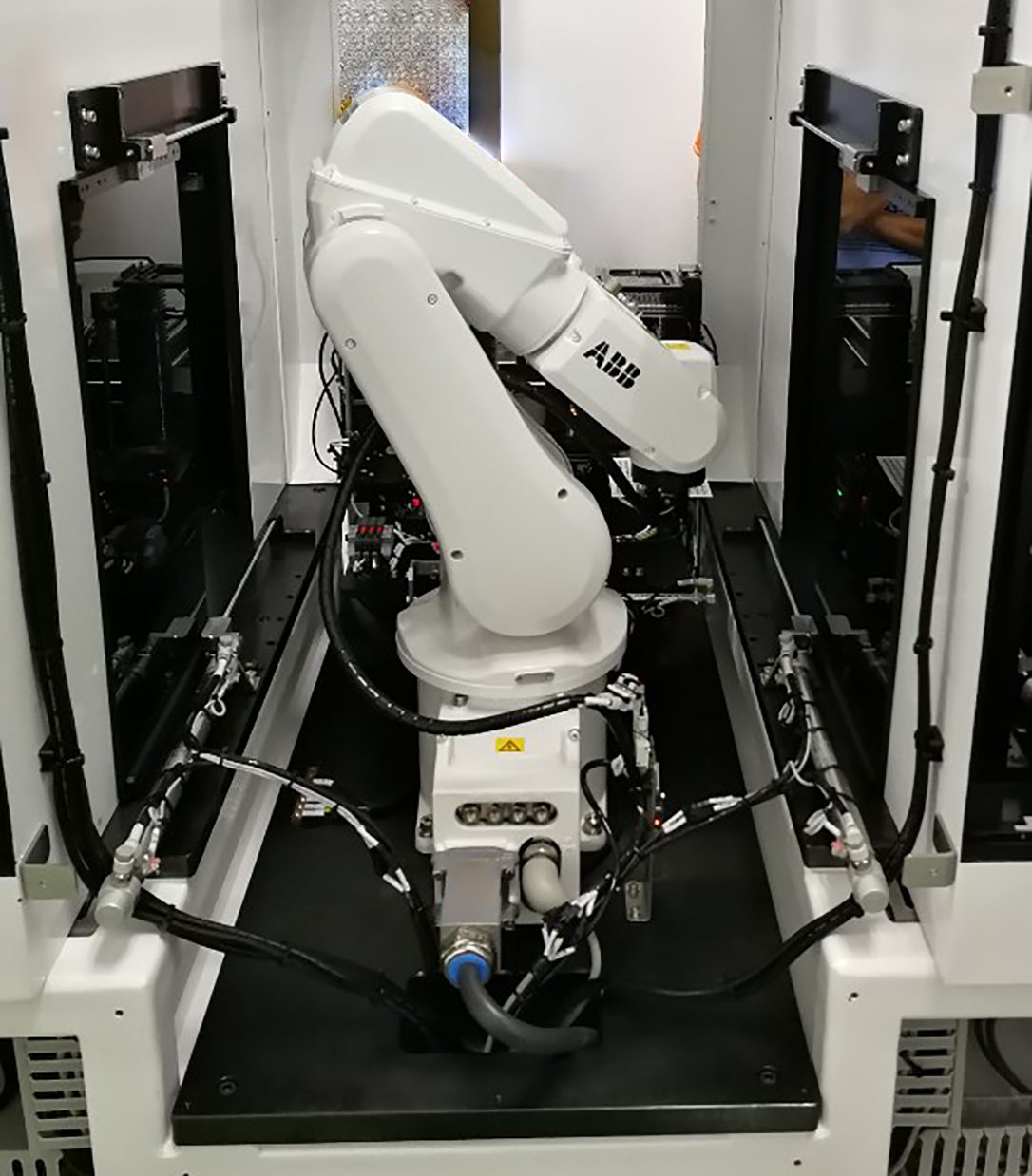 Panel Tester Robot Arm – Bridge Tronic Global