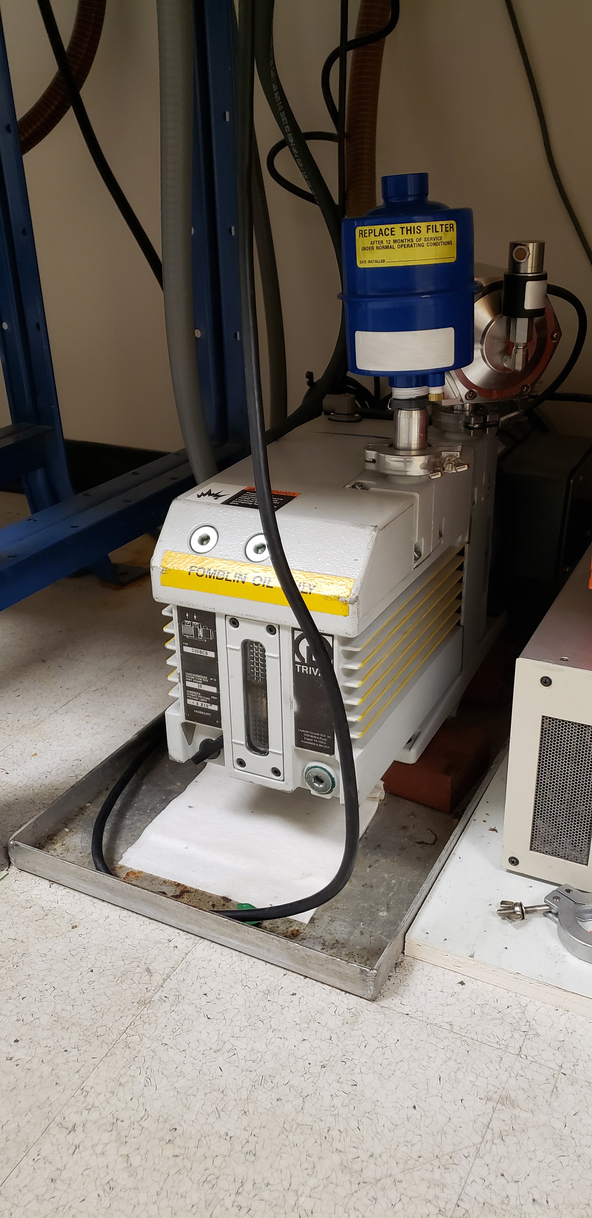 Leybold D 25 BCS Trivac Vacuum Pump – Bridge Tronic Global