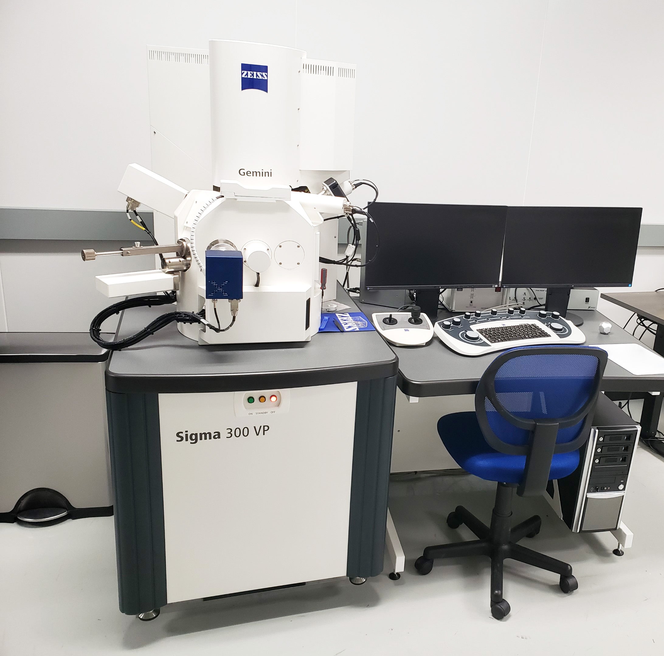 Zeiss Sigma 300 VP SEM (Scanning Electron Microscope) – Bridge Tronic ...