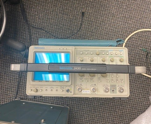 Tektronix 2430 Oscilloscope – Bridge Tronic Global