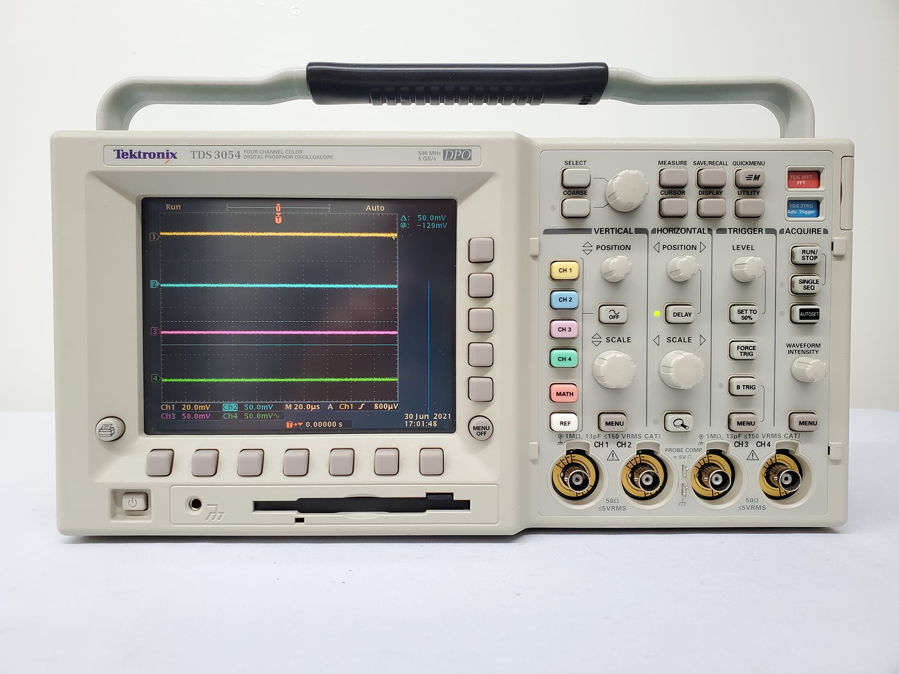 Tektronix TDS 3054 Four Channel Color Digital Phosphor Oscilloscope ...