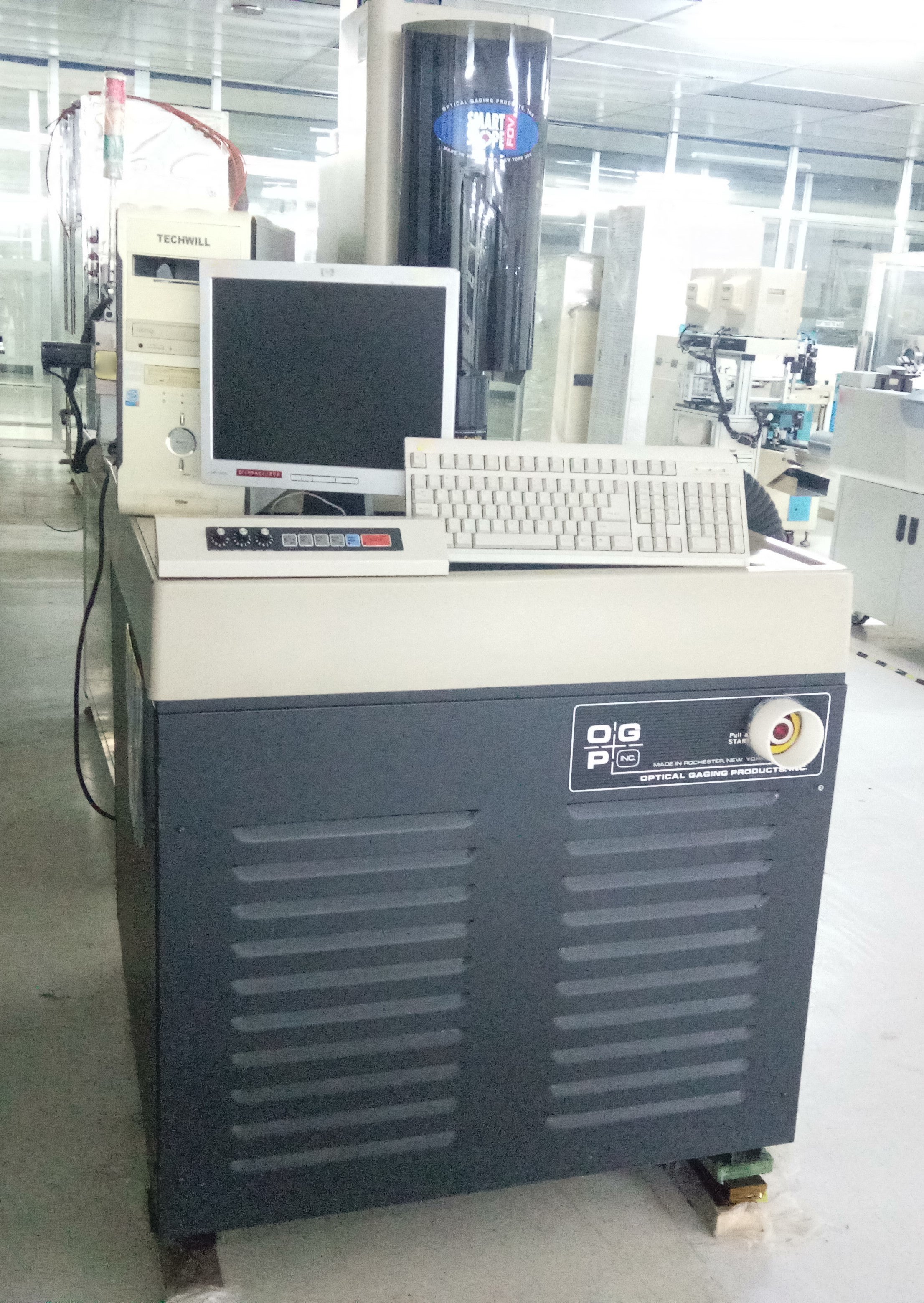 OGP (Optical Gaging Products) Avant 200 B&W – Bridge Tronic Global