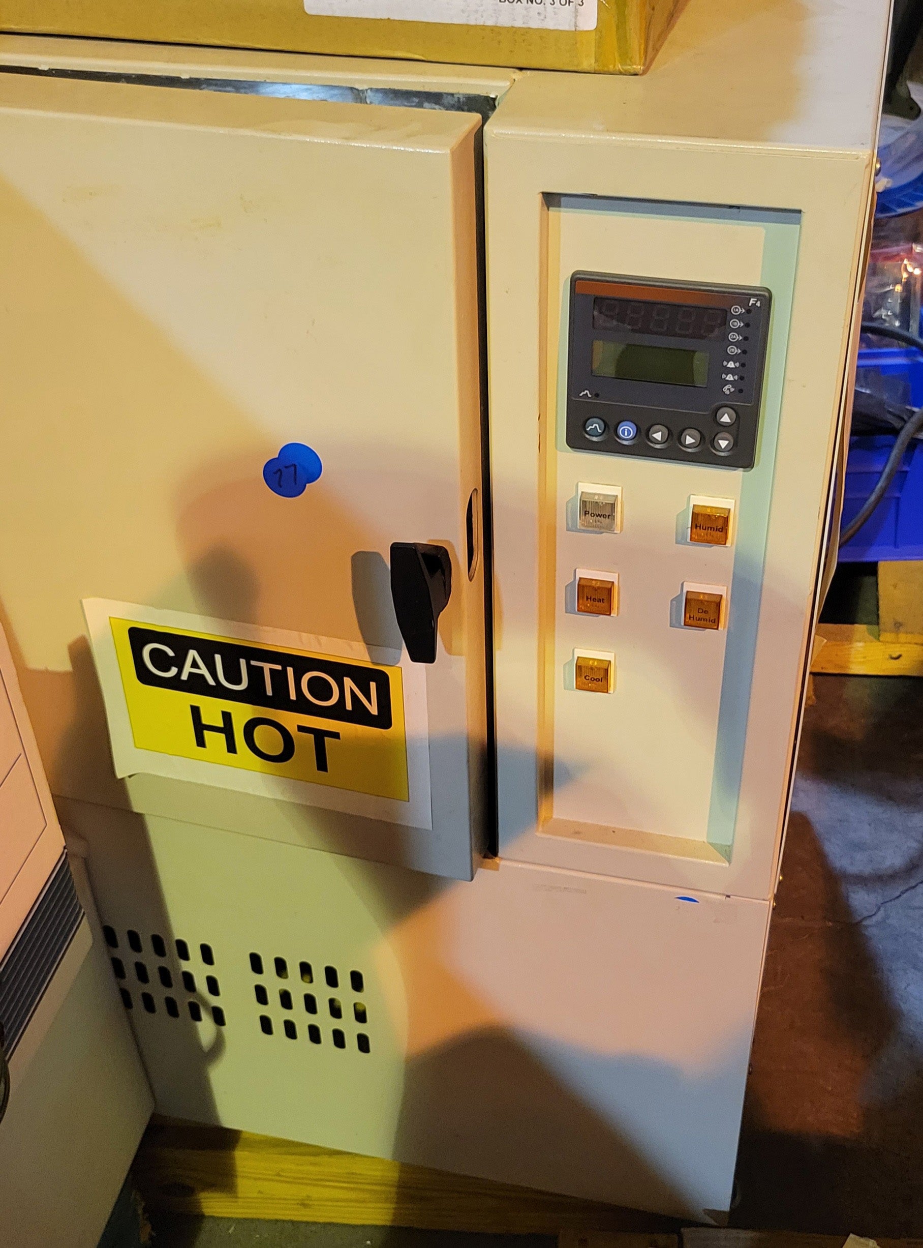 Associated Environmental Systems LH 15 Environmental Test Chamber ...