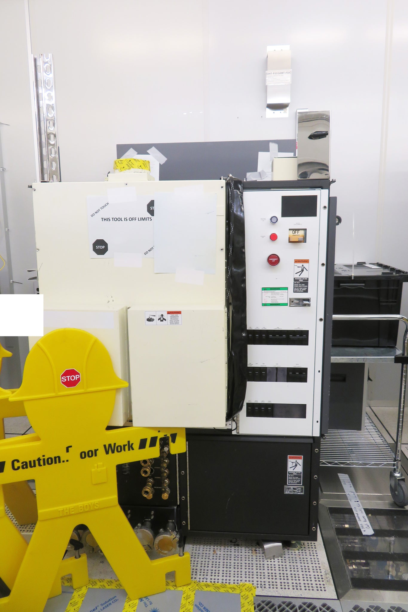 Applied Materials P 5000 Mark II PECVD (Plasma-Enhanced Chemical Vapor ...