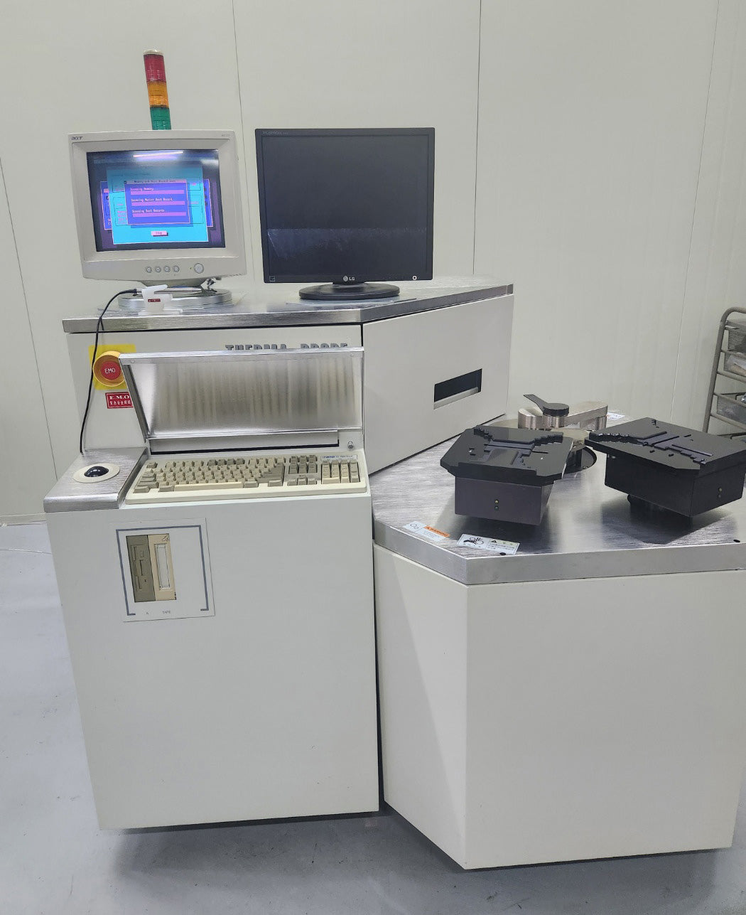KLA / Therma-wave TP 500 Implant Dose Measurement – Bridge Tronic Global