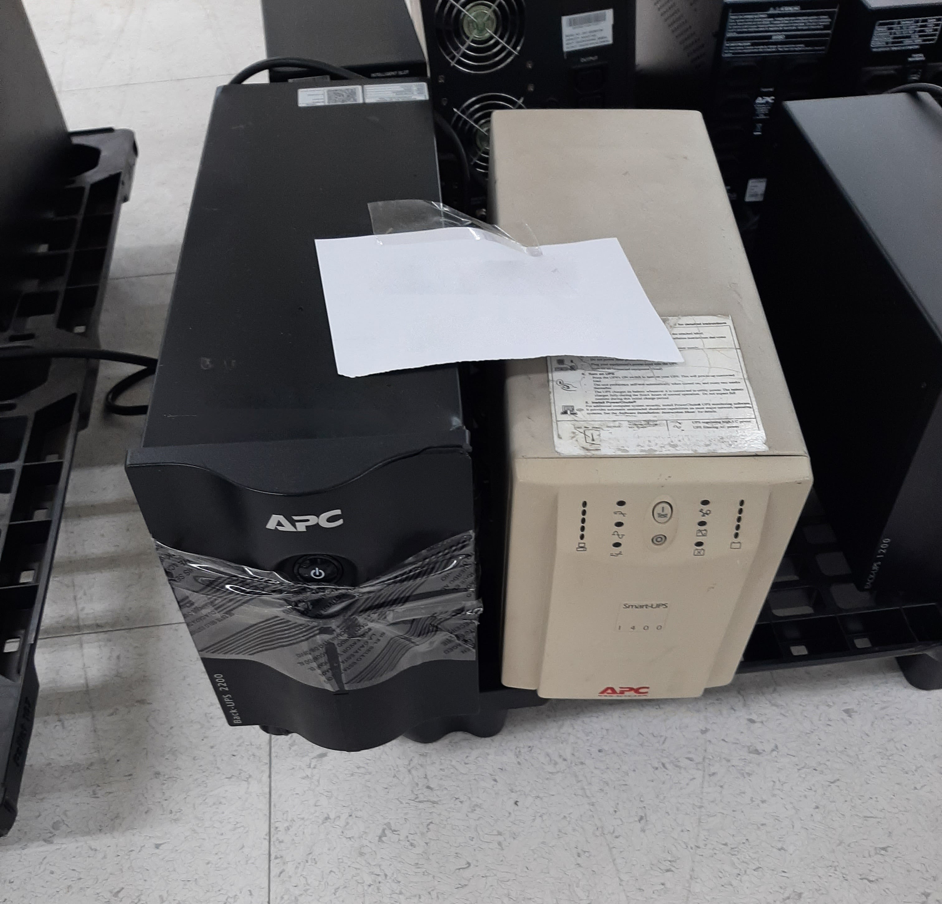 APC Beck UPS 2200 E Smart UPS 1400 – Bridge Tronic Global