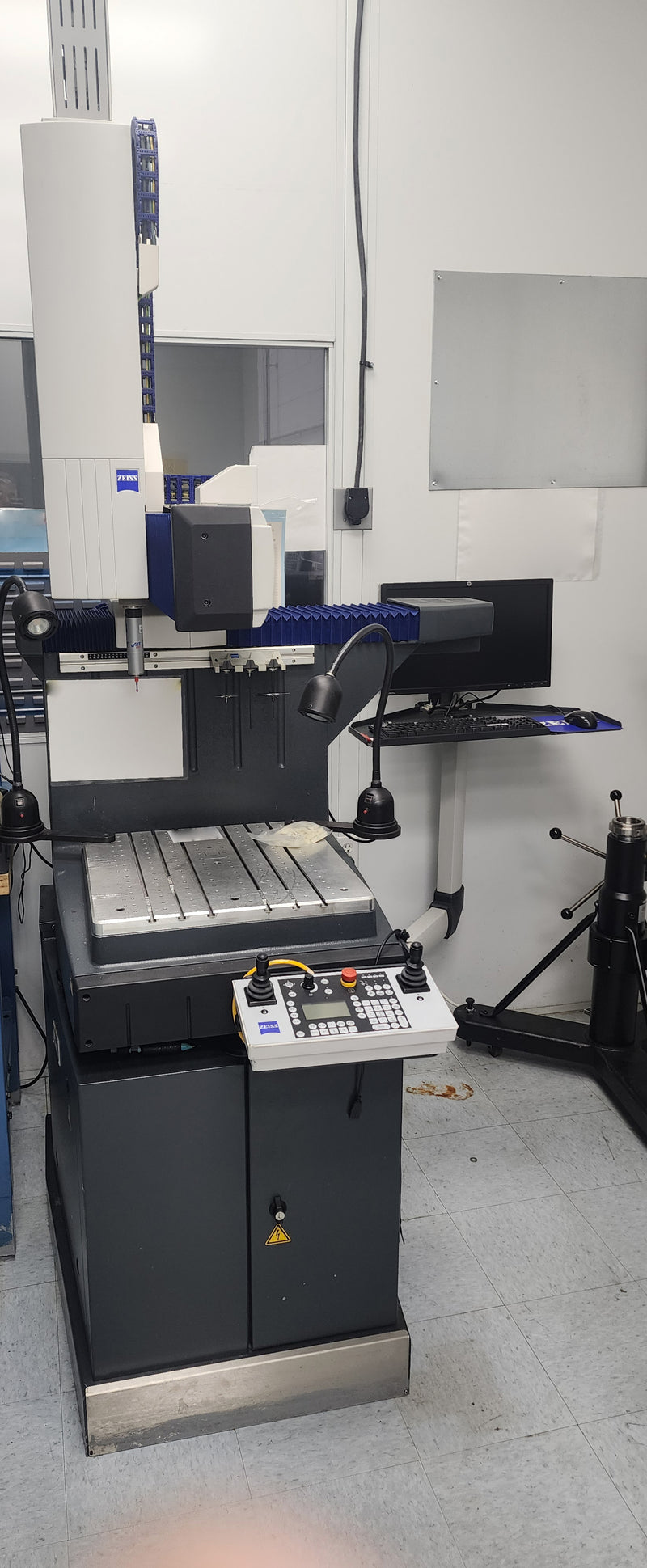 Zeiss DuraMax CMM (Coordinate Measuring Machine) – Bridge Tronic Global