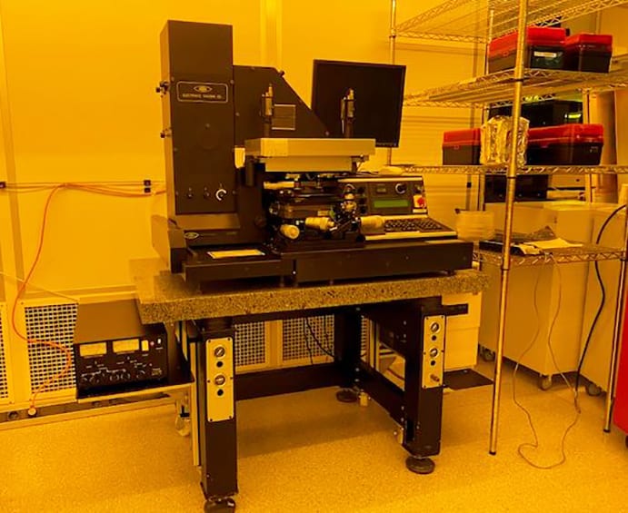 EVG 420 Mask Aligner – Bridge Tronic Global