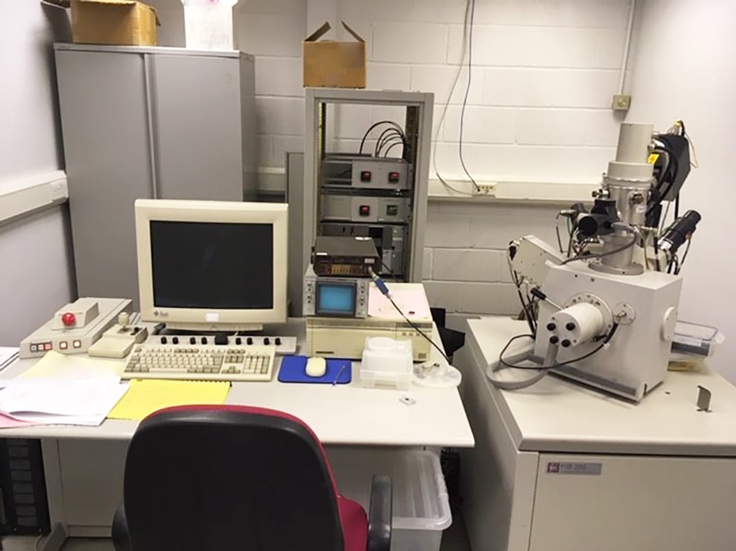 Thermo Fisher Scientific / FEI 200 FIB (Focused Ion Beam) – Bridge ...