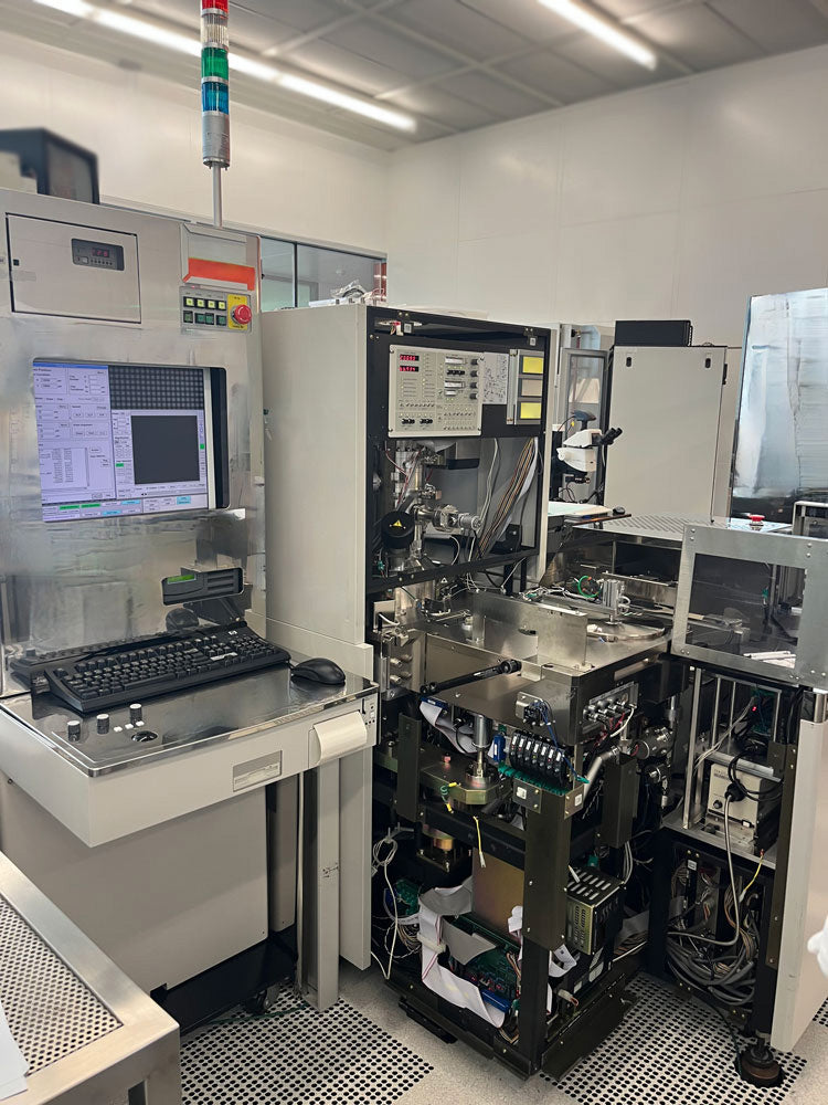 Hitachi S 8820 CD-SEM (Critical Dimension Scanning Electron Microscope ...