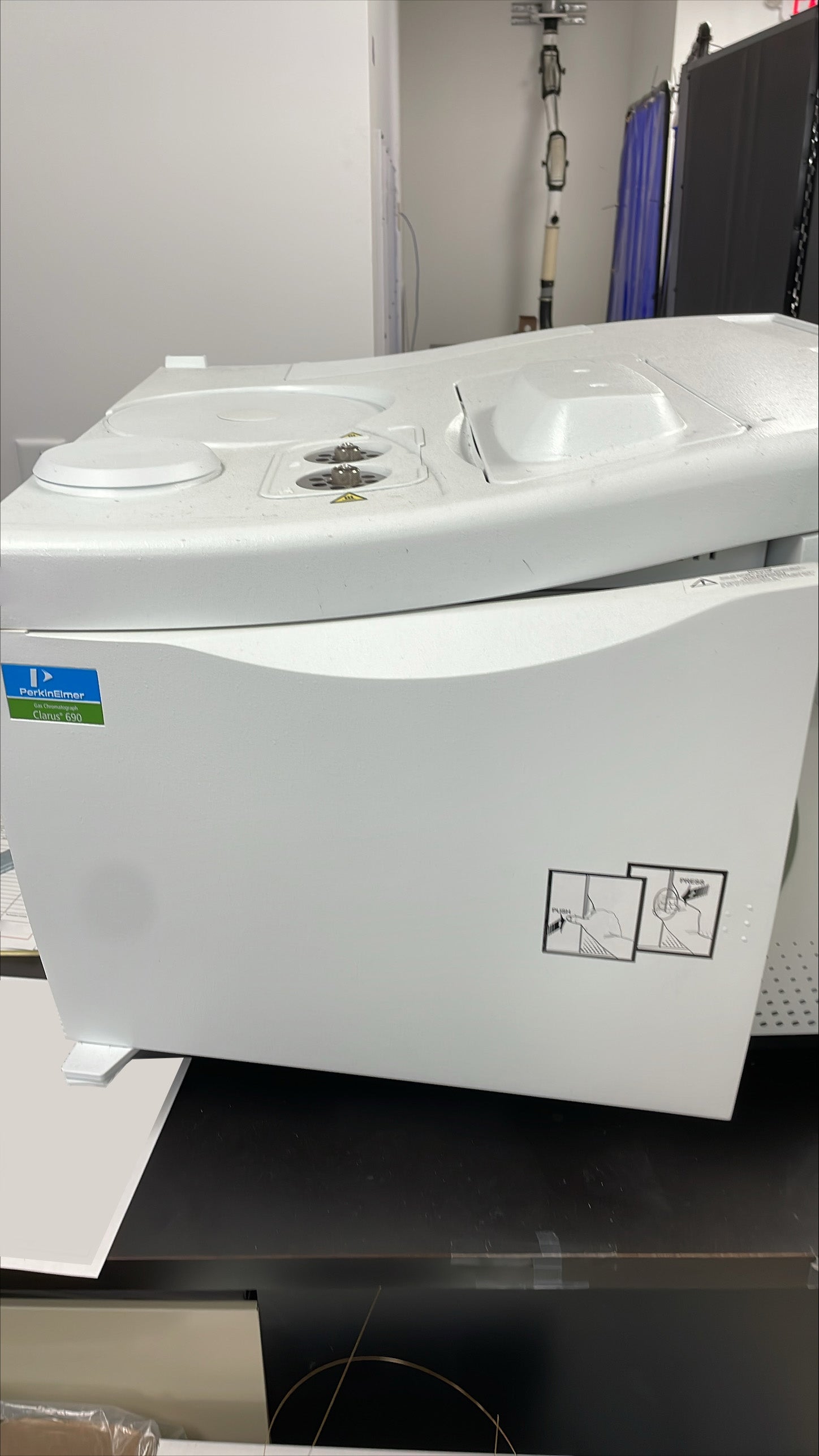 Perkin Elmer Clarus 690 Gas Chromatograph (GC) – Bridge Tronic Global