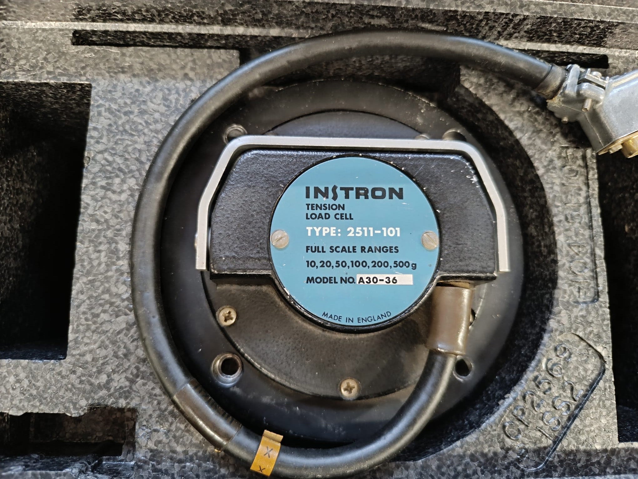 Instron 2511 101 Load Cell – Bridge Tronic Global