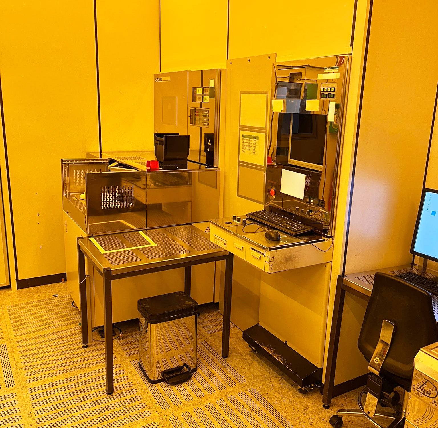 Hitachi S 9200 SEM (Scanning Electron Microscope) – Bridge Tronic Global