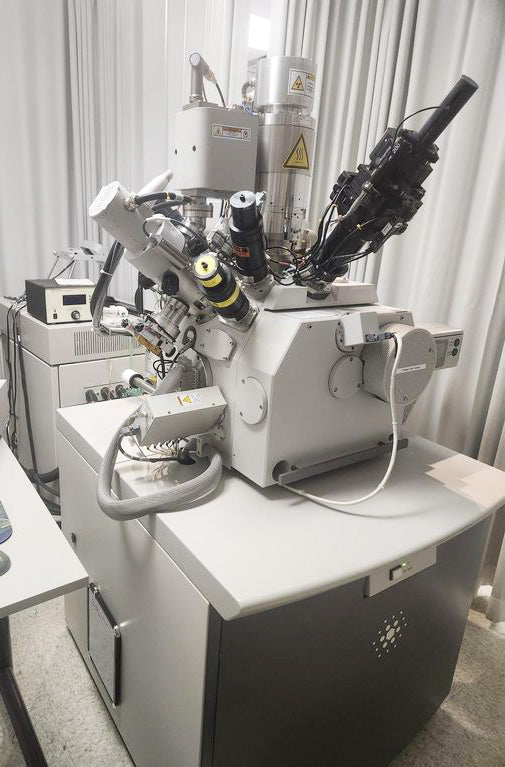 Thermo Fisher Scientific / FEI Strata 400 S FIB (Focused Ion Beam ...