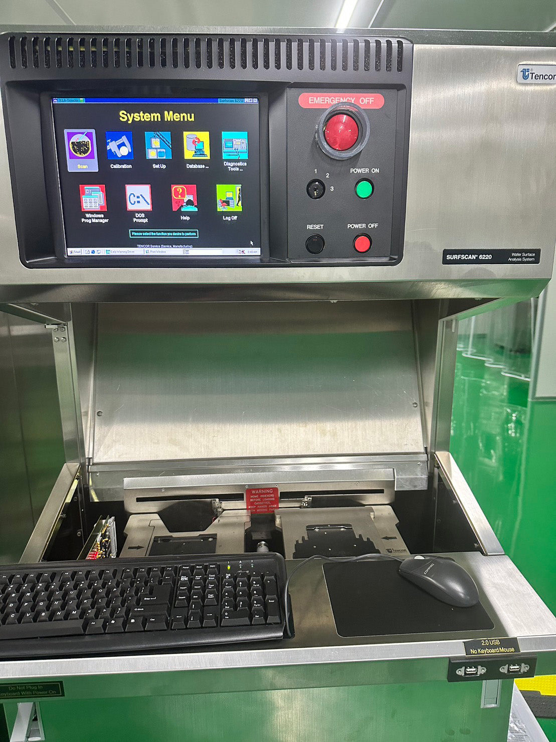 KLA Surfscan 6220 Particle Defect System – Bridge Tronic Global