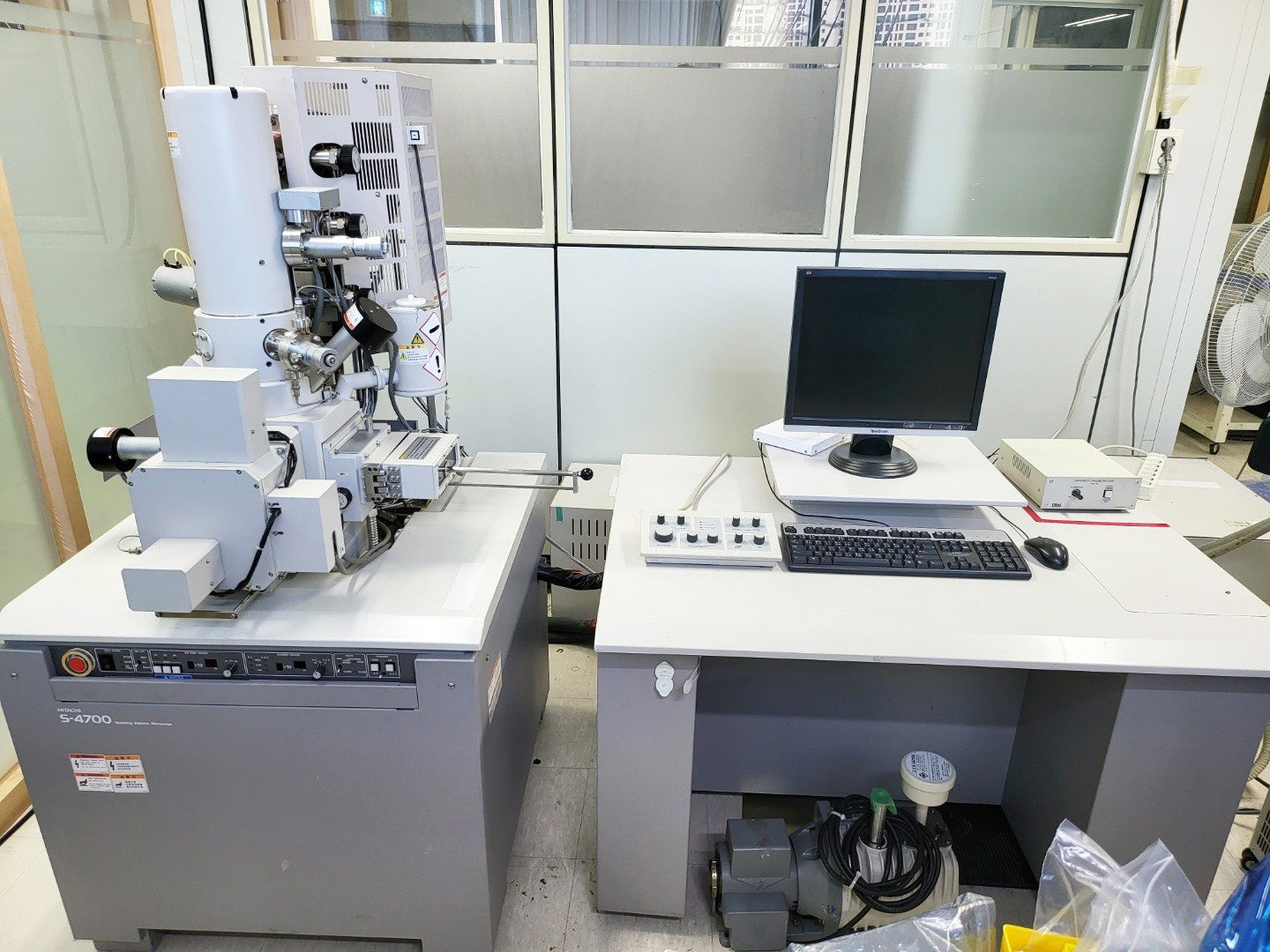 Hitachi S 4700 II SEM (Scanning Electron Microscope) – Bridge Tronic Global