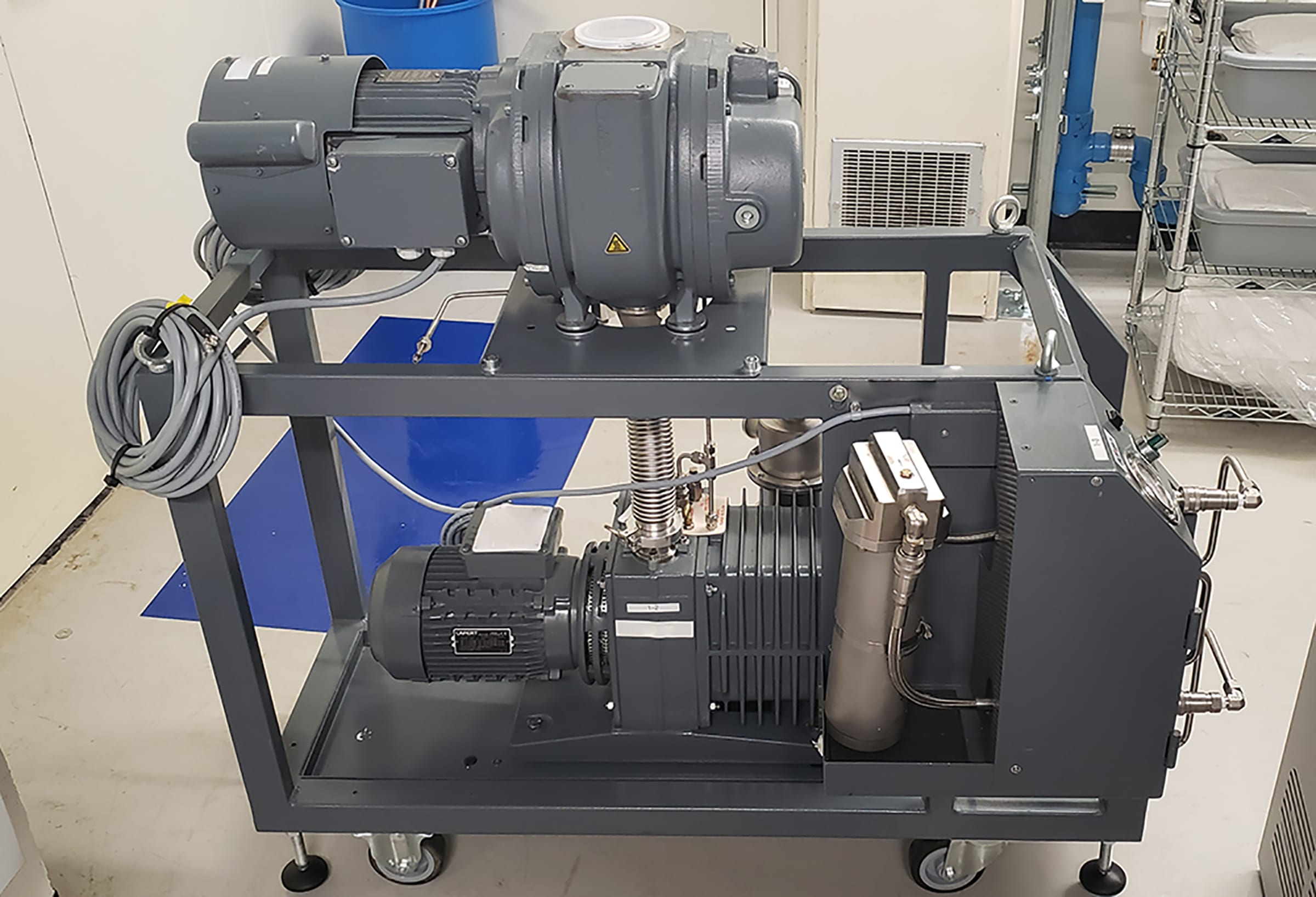 Pfeiffer / Adixen IS 0179 + 2033 C 2 Pump – Bridge Tronic Global