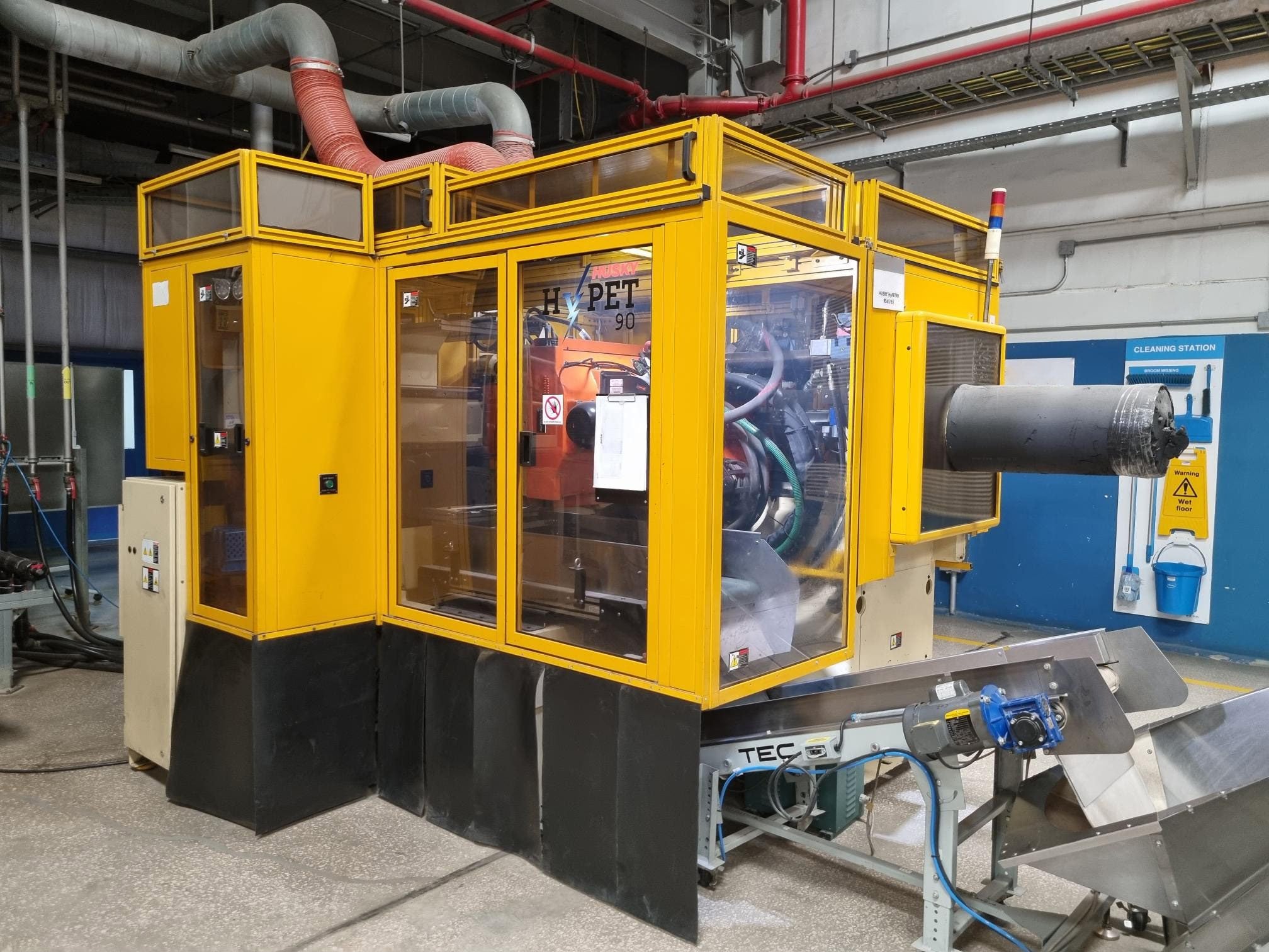Husky HyPet 90 Injection Molding Machine – Bridge Tronic Global