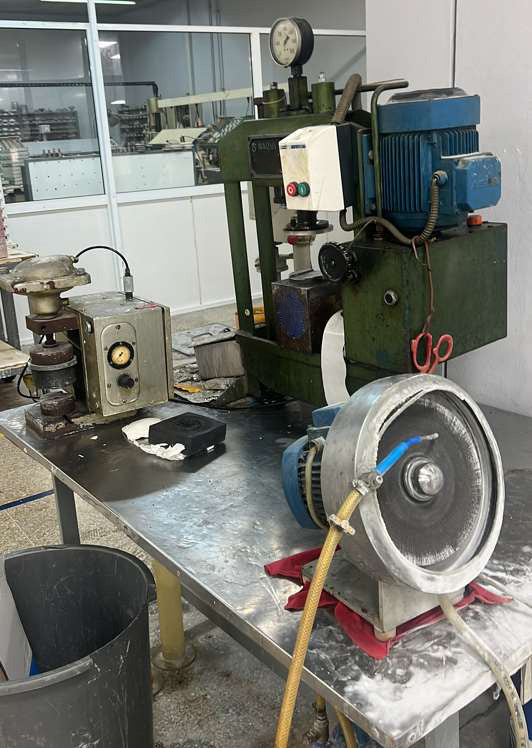 Molding Station – Bridge Tronic Global