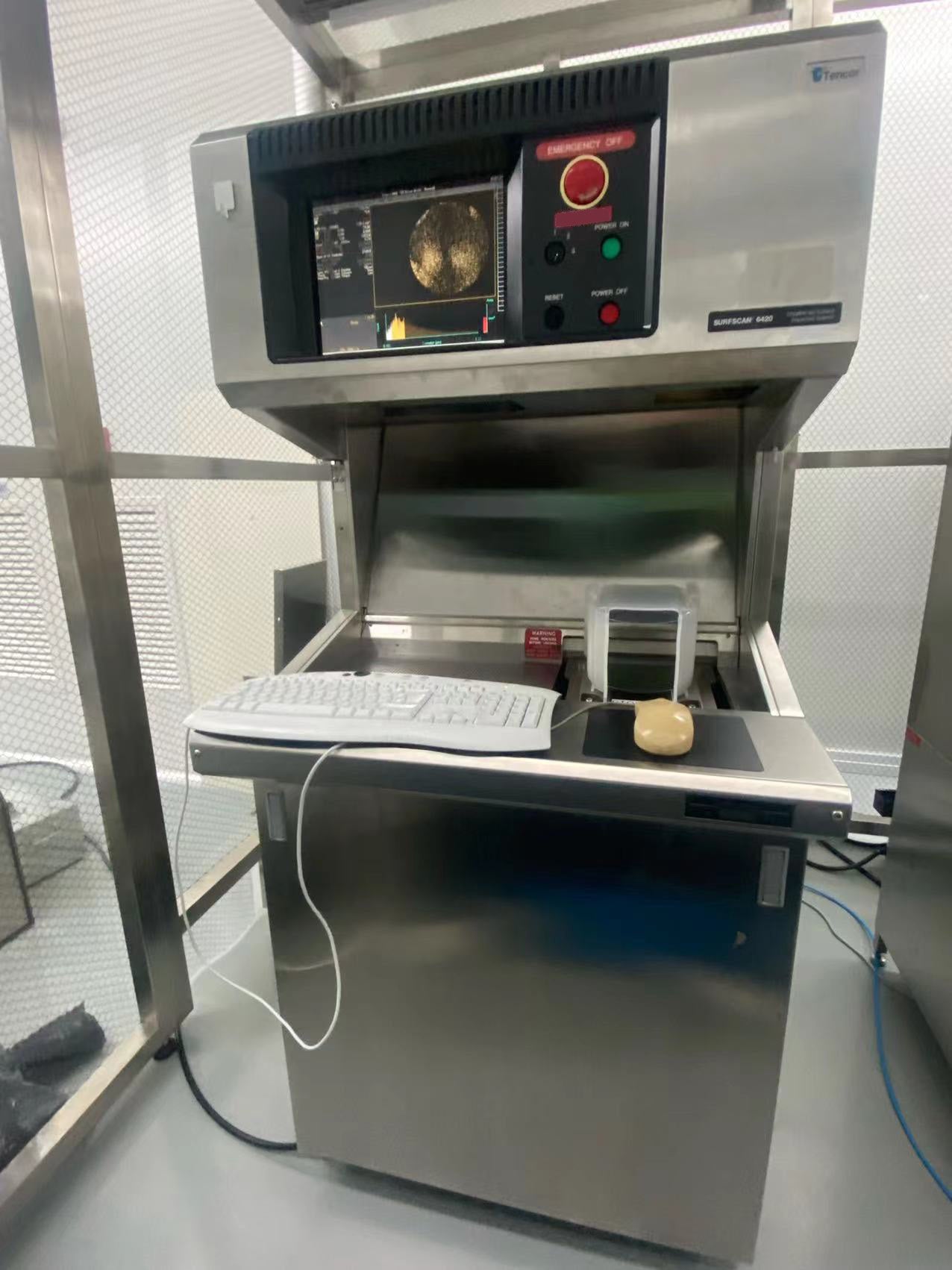 KLA Surfscan 6420 Particle Defect System – Bridge Tronic Global