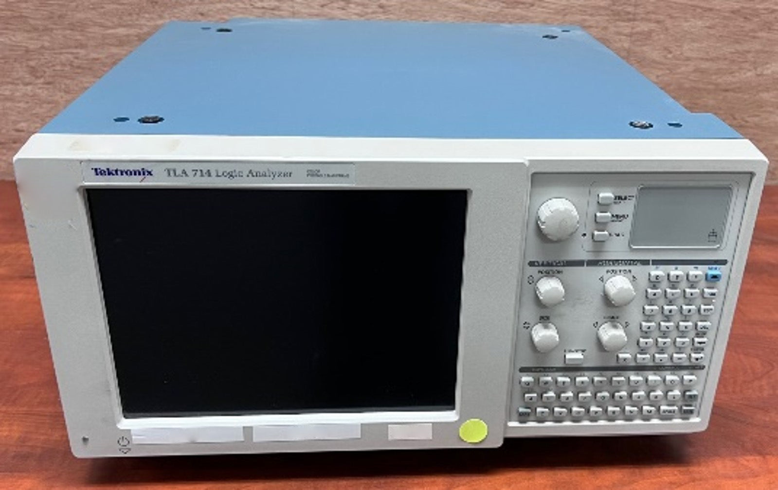 Tektronix TLA 714 Logic Analyzer – Bridge Tronic Global