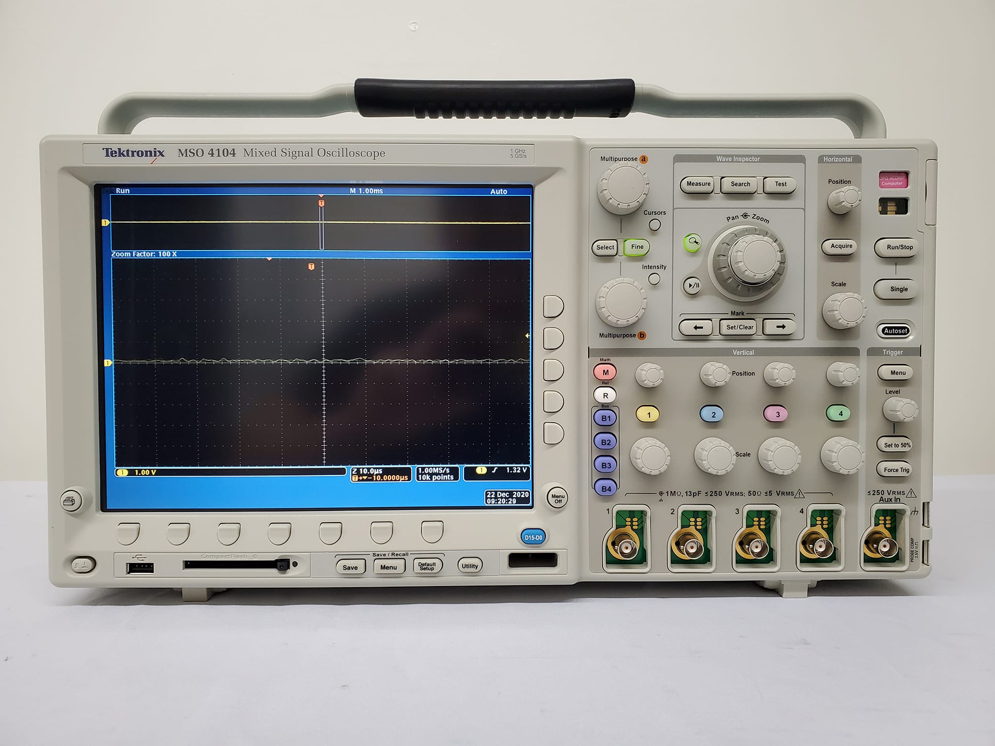 Tektronix MSO 4104 Mixed Signal Oscilloscope – Bridge Tronic Global