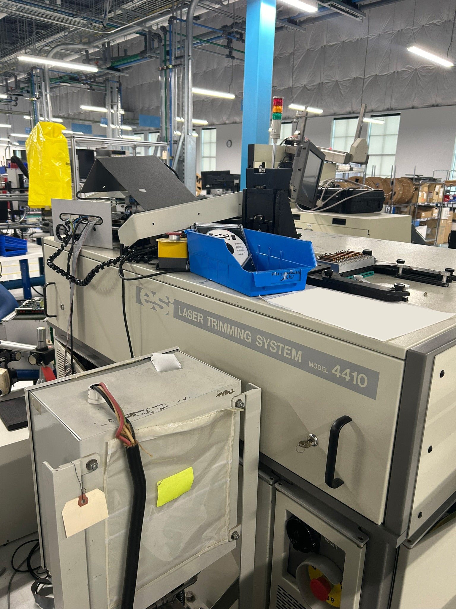 ESI 4410 Laser Trimmer – Bridge Tronic Global