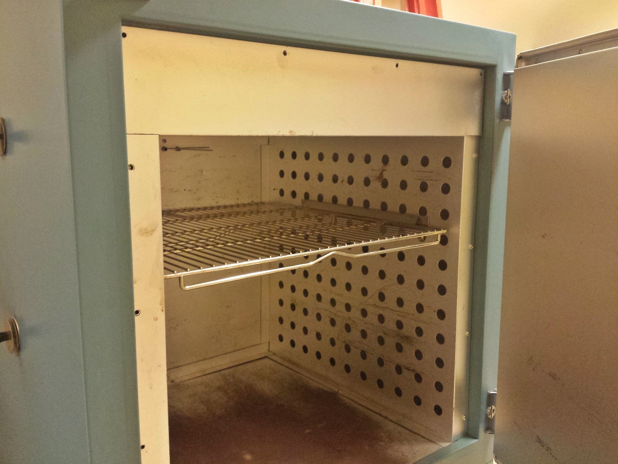 Lindberg / Blue M POM-588 C-3 Oven – Bridge Tronic Global