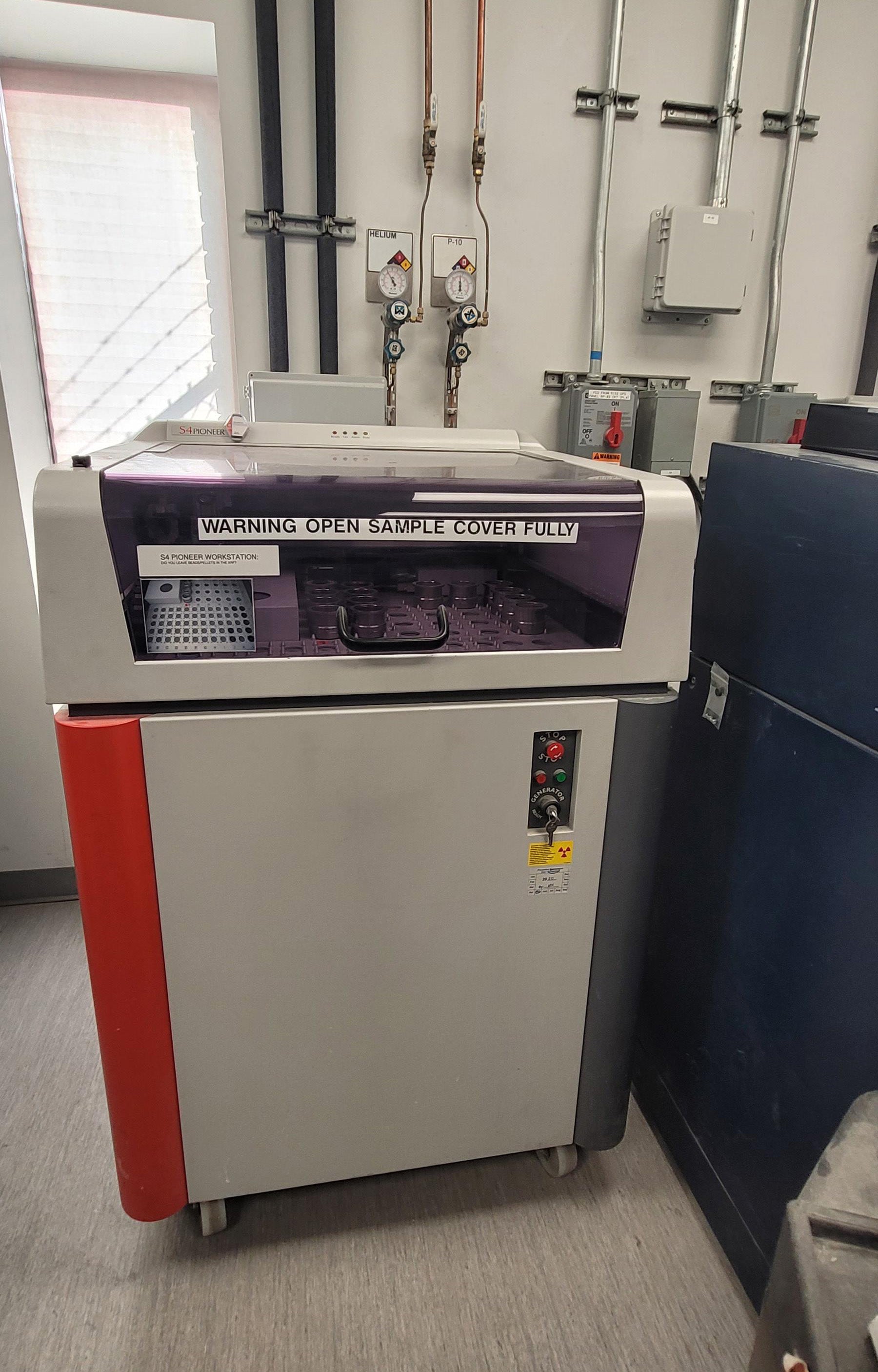 Bruker S 4 Pioneer XRF (X-ray Fluorescence) – Bridge Tronic Global