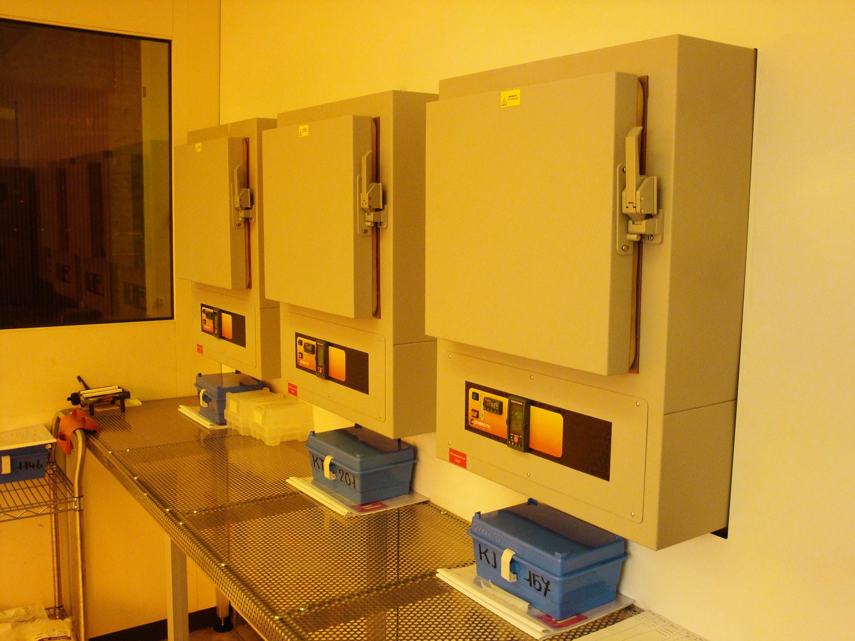 Carbolite HT 628 CR 2416 OTC High Temperature Convection Oven – Bridge ...