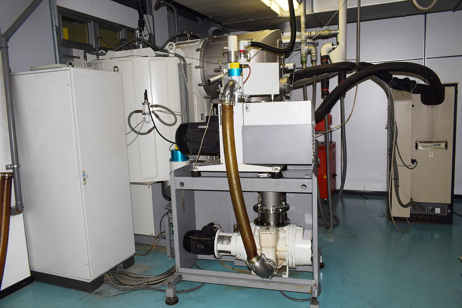 Oerlikon Balzers BAV 1250 Evaporator – Bridge Tronic Global