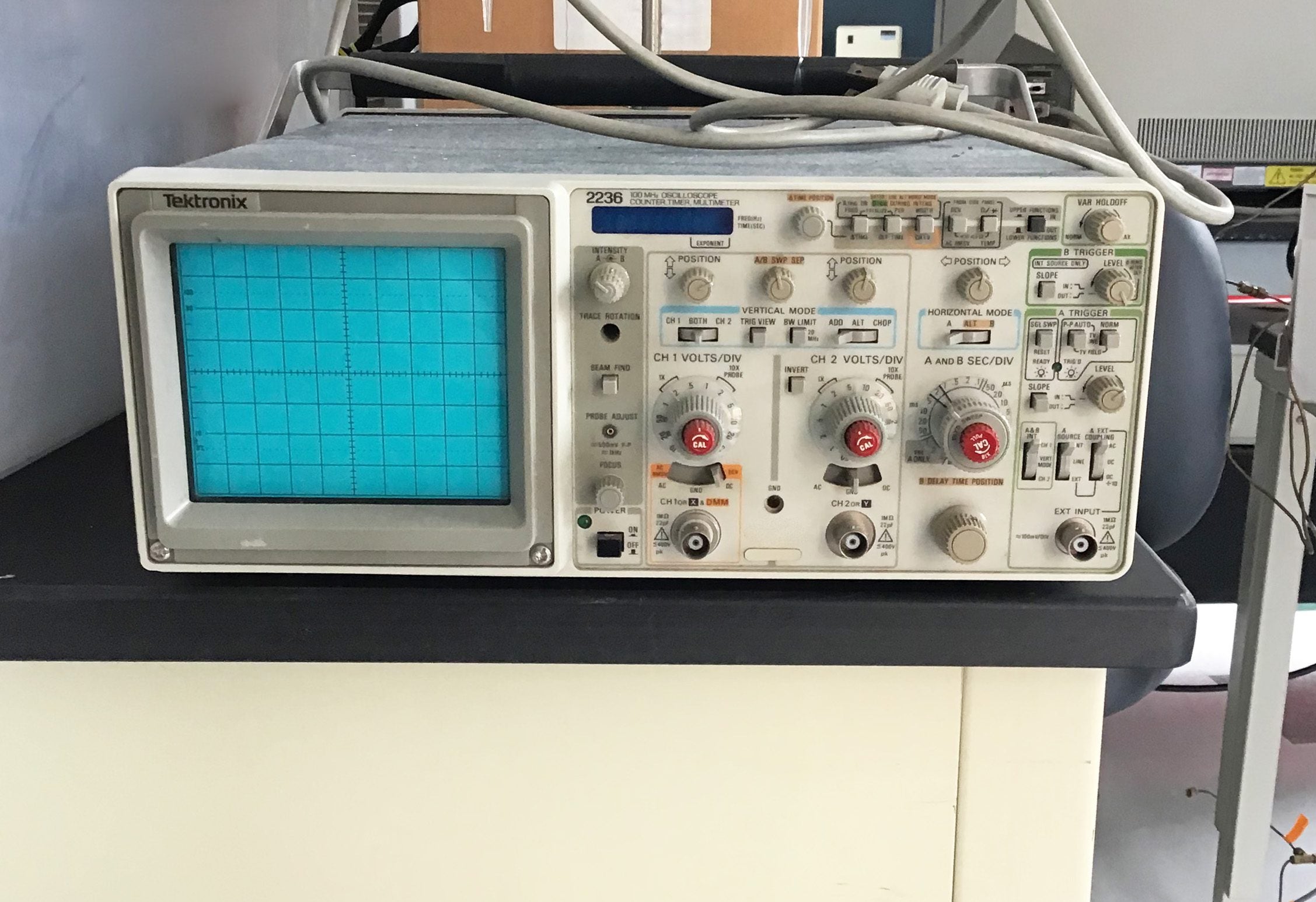 Tektronix 2236 Oscilloscope – Bridge Tronic Global