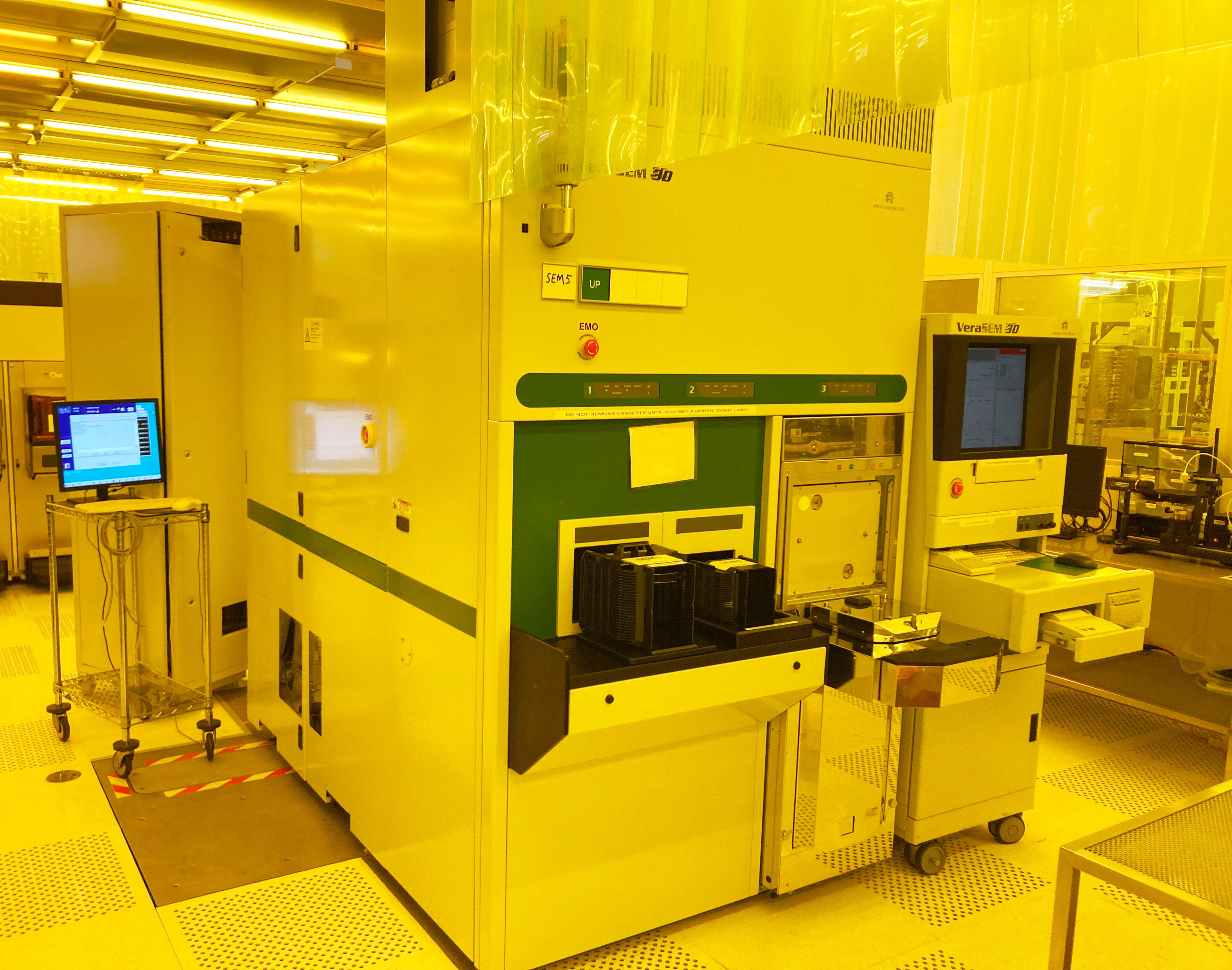 Applied Materials VeraSEM 3D CD Measuring Tool – Bridge Tronic Global
