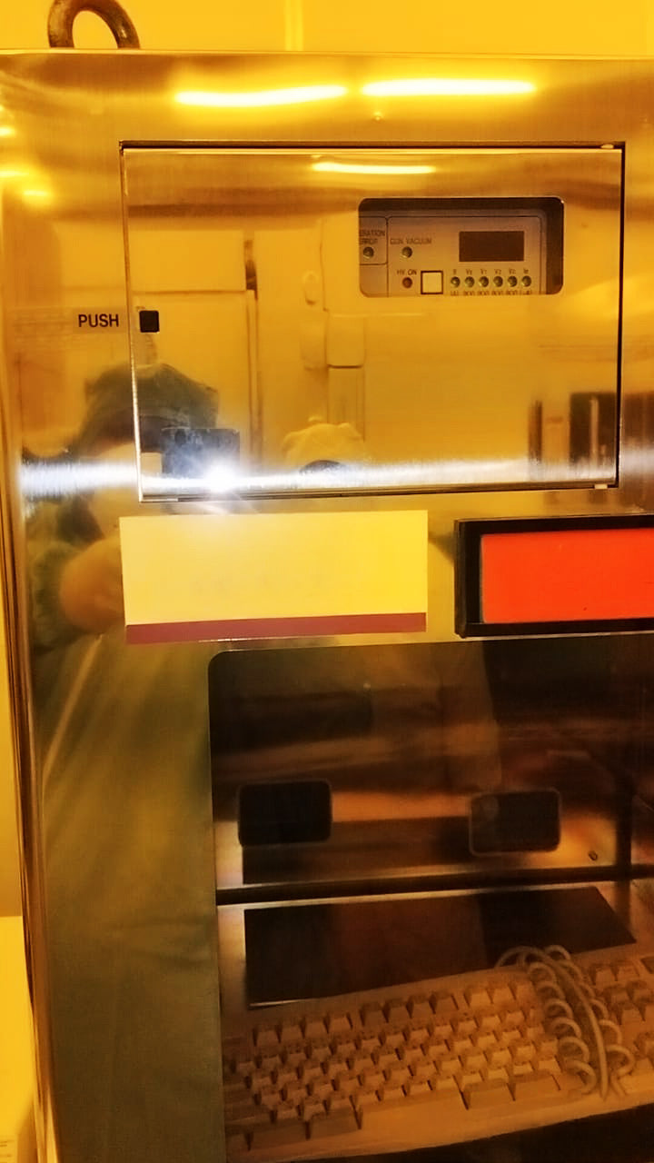 Hitachi S 8840 CD-SEM (Critical Dimension Scanning Electron Microscope ...