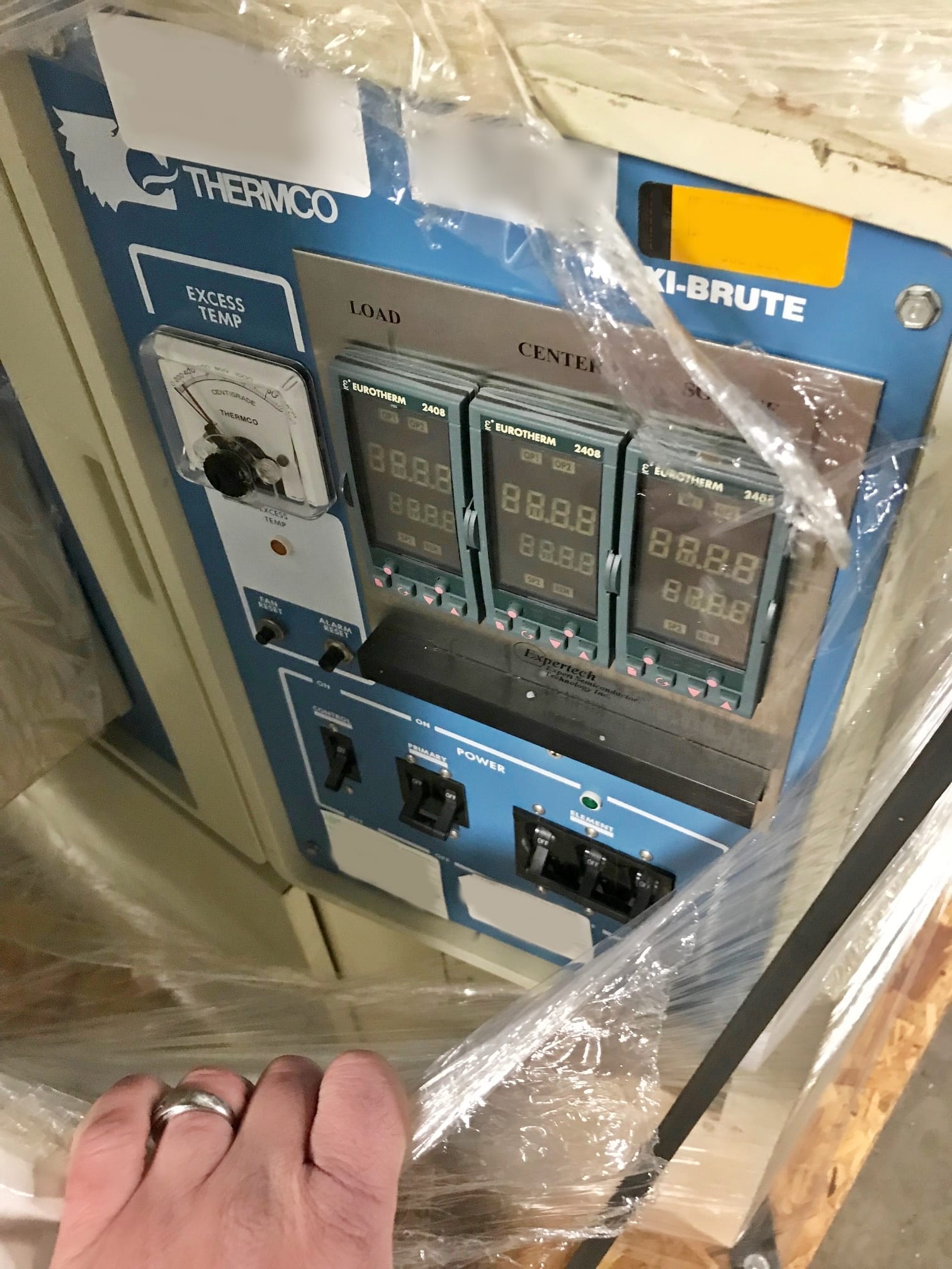 Thermco Maxi Brute Brute Furnace – Bridge Tronic Global