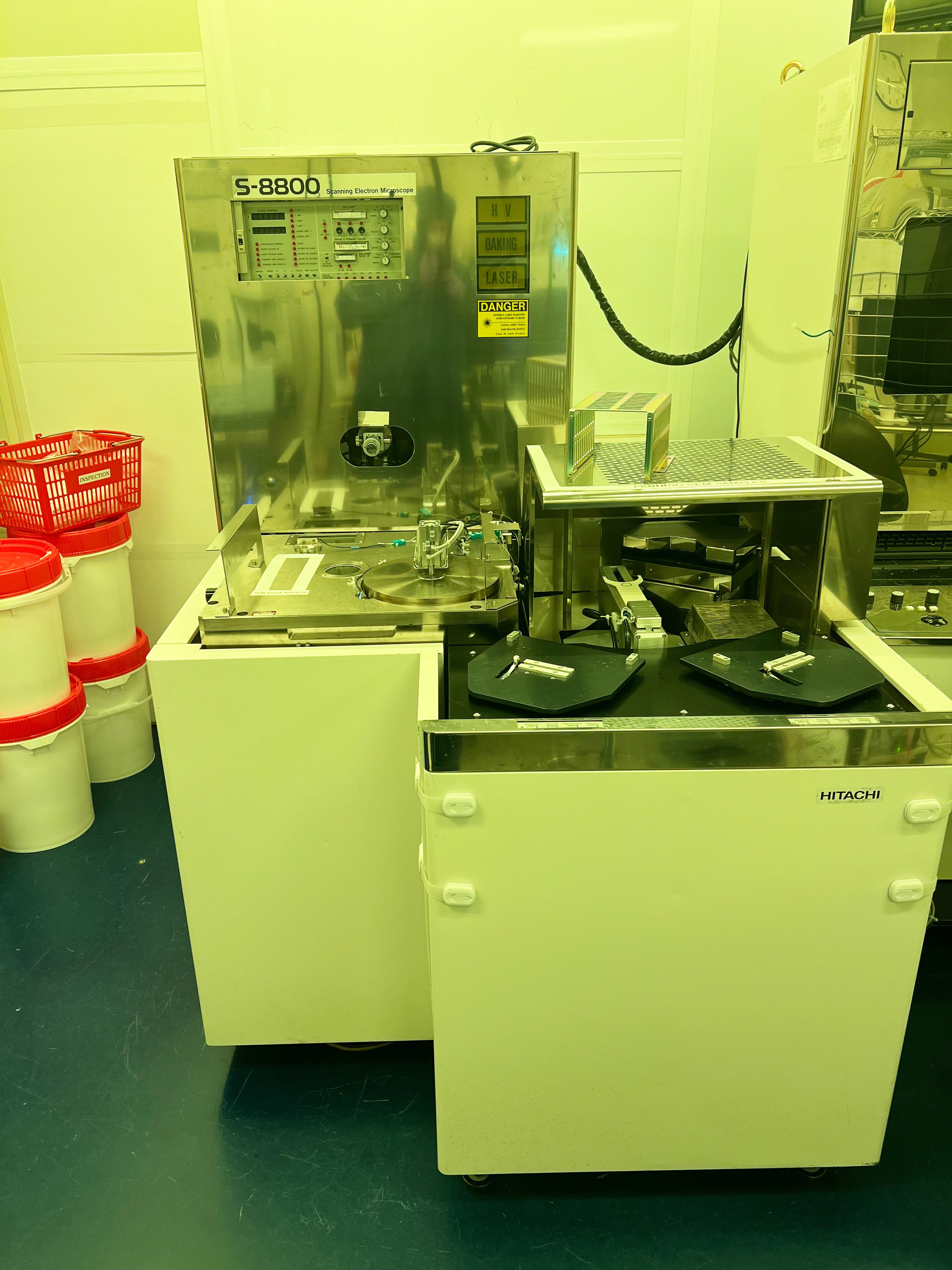 Hitachi S 8800 CD-SEM (Critical Dimension Scanning Electron Microscope ...