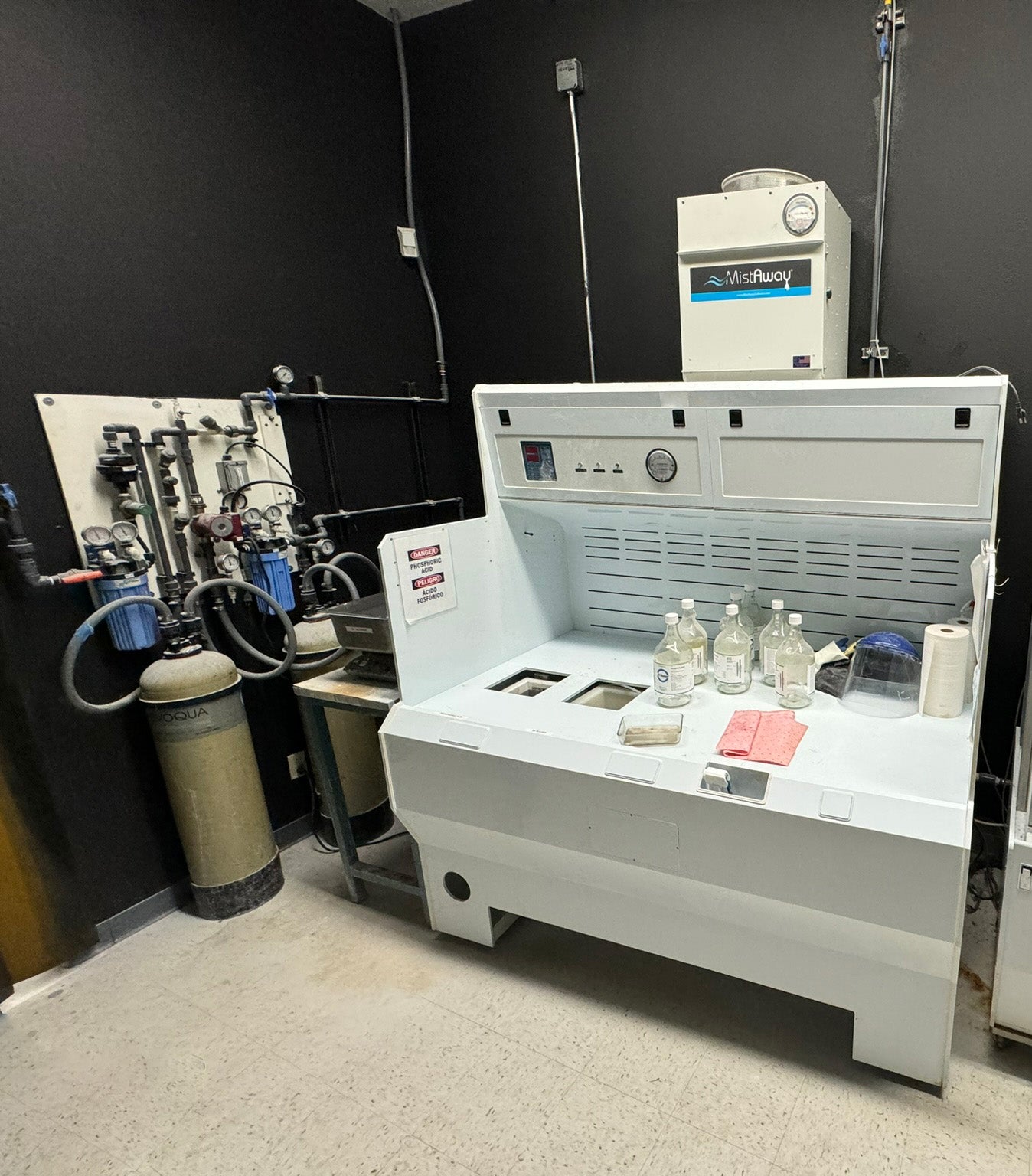 Acid Bench – Bridge Tronic Global