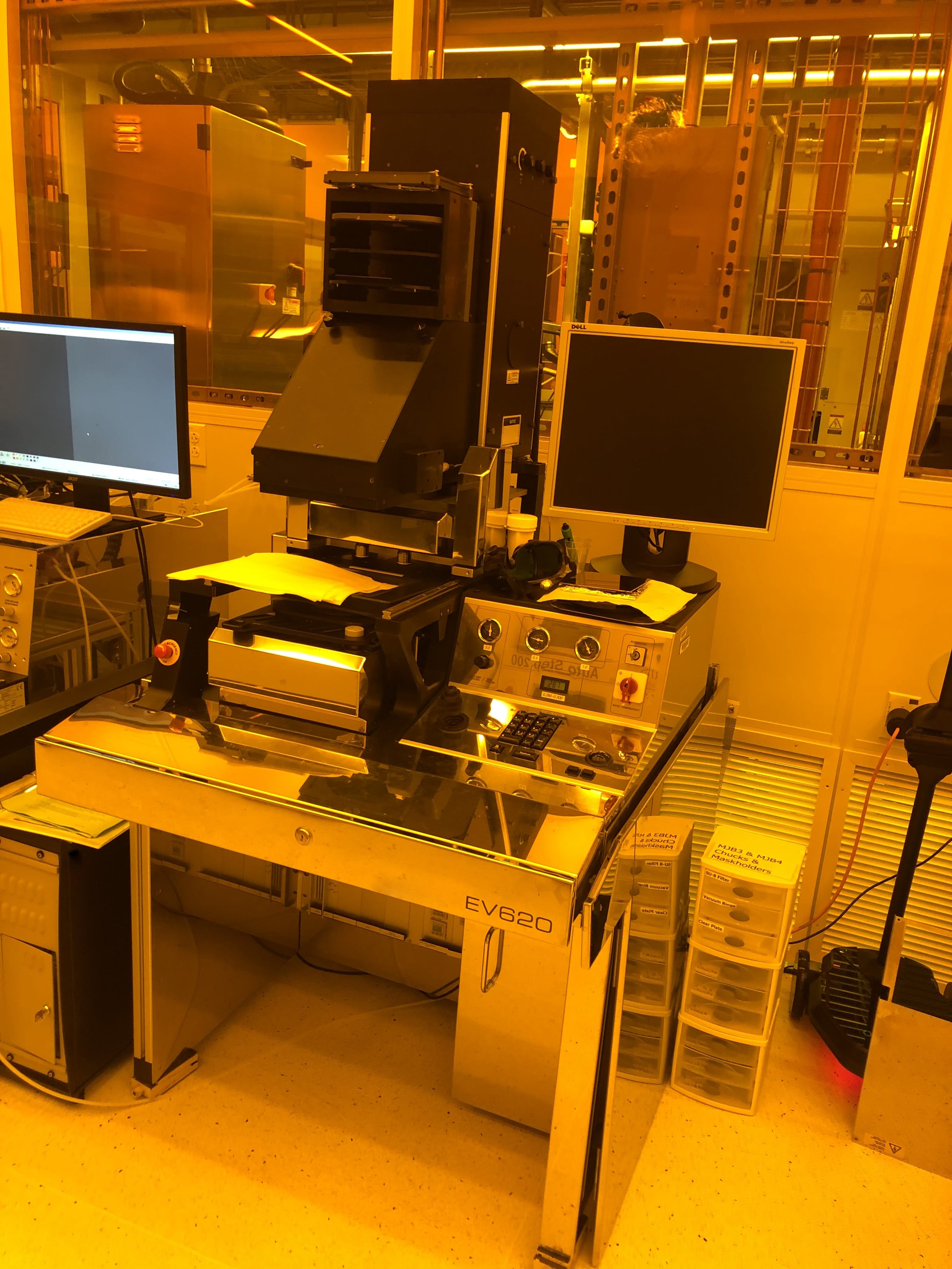 EVG 620 Mask Aligner – Bridge Tronic Global