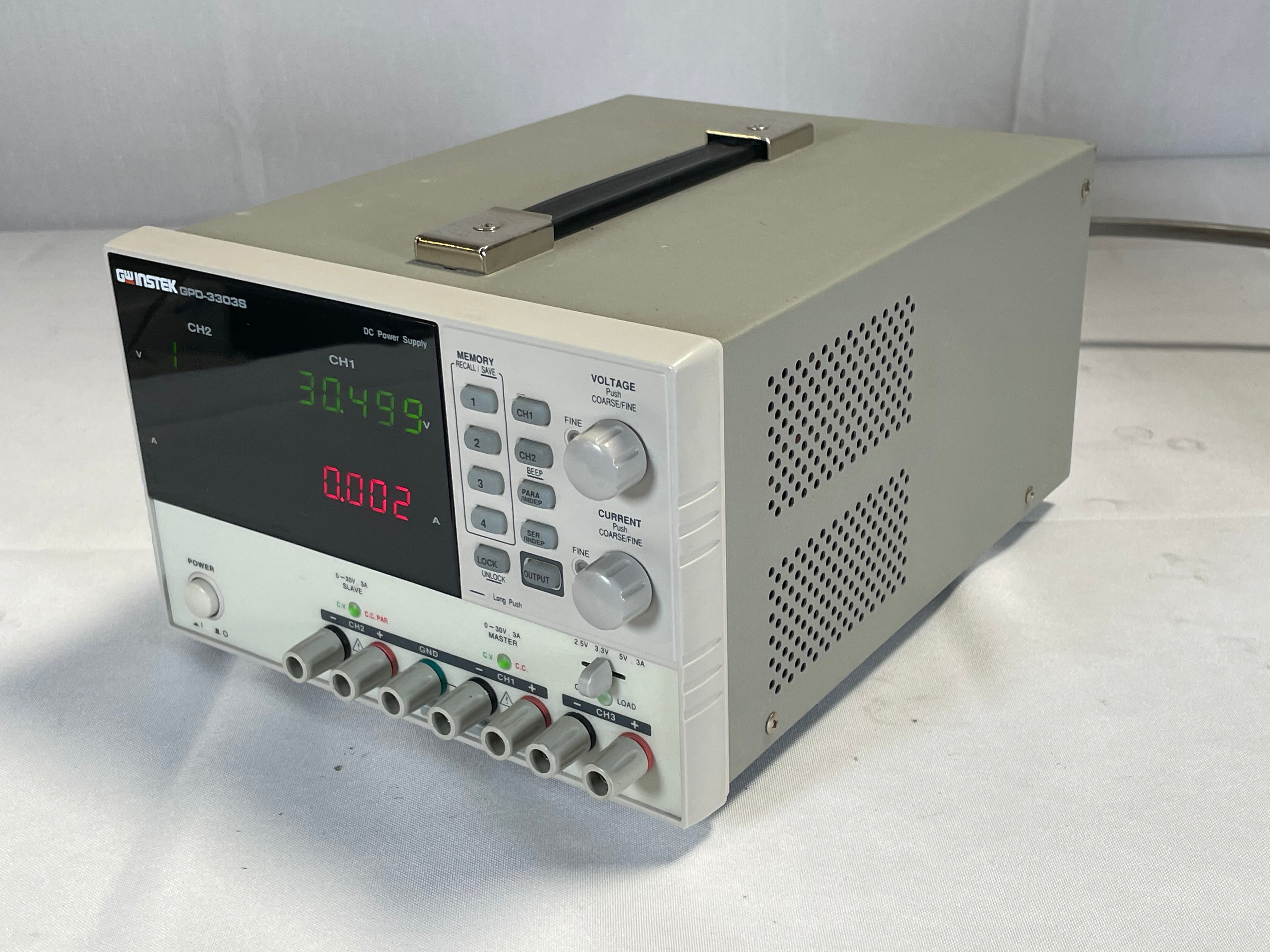 GW Instek GPD 3303 S DC Power Supply – Bridge Tronic Global