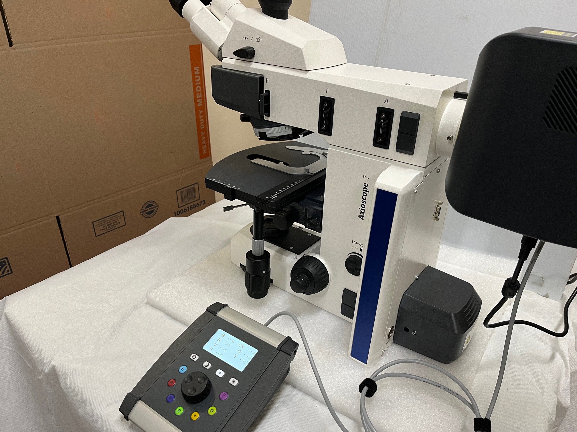 Zeiss Axioscope 7 Microscope – Bridge Tronic Global