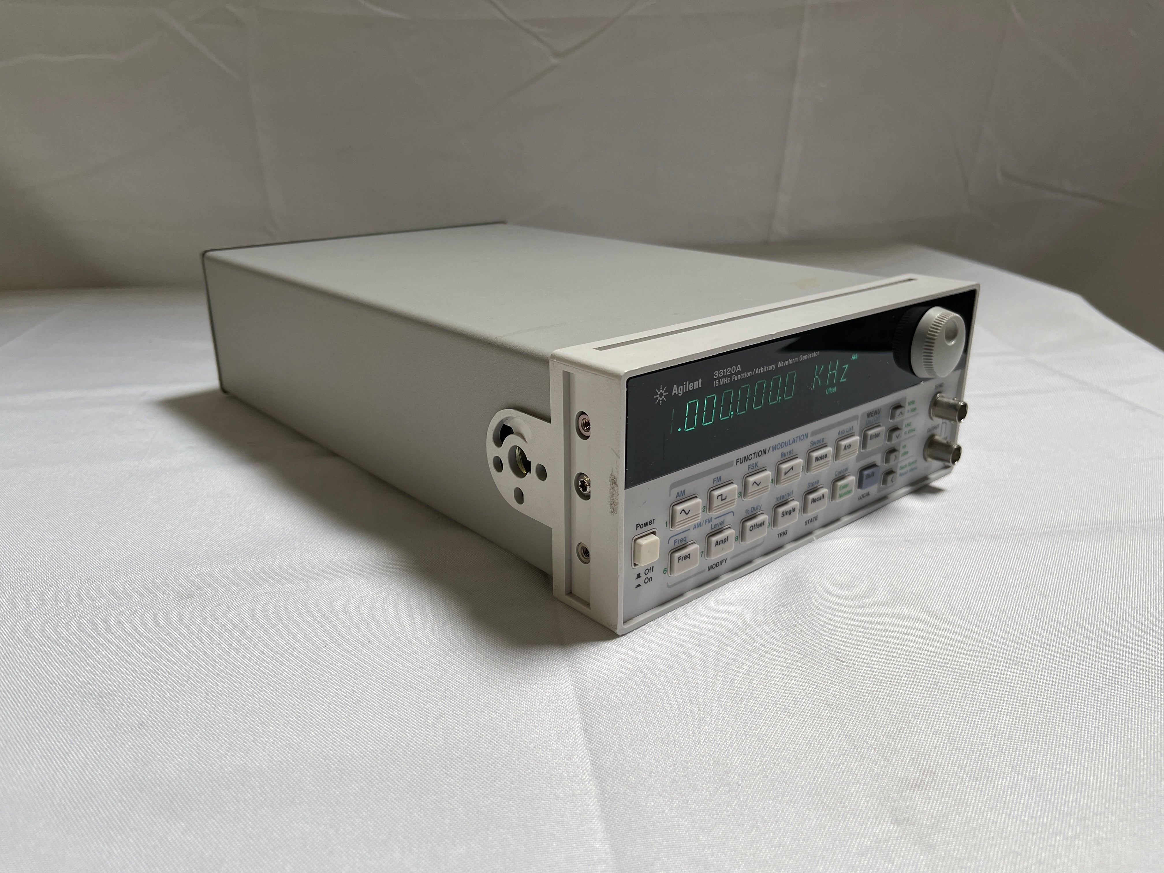 Keysight / Agilent 33120 A Function Generator – Bridge Tronic Global