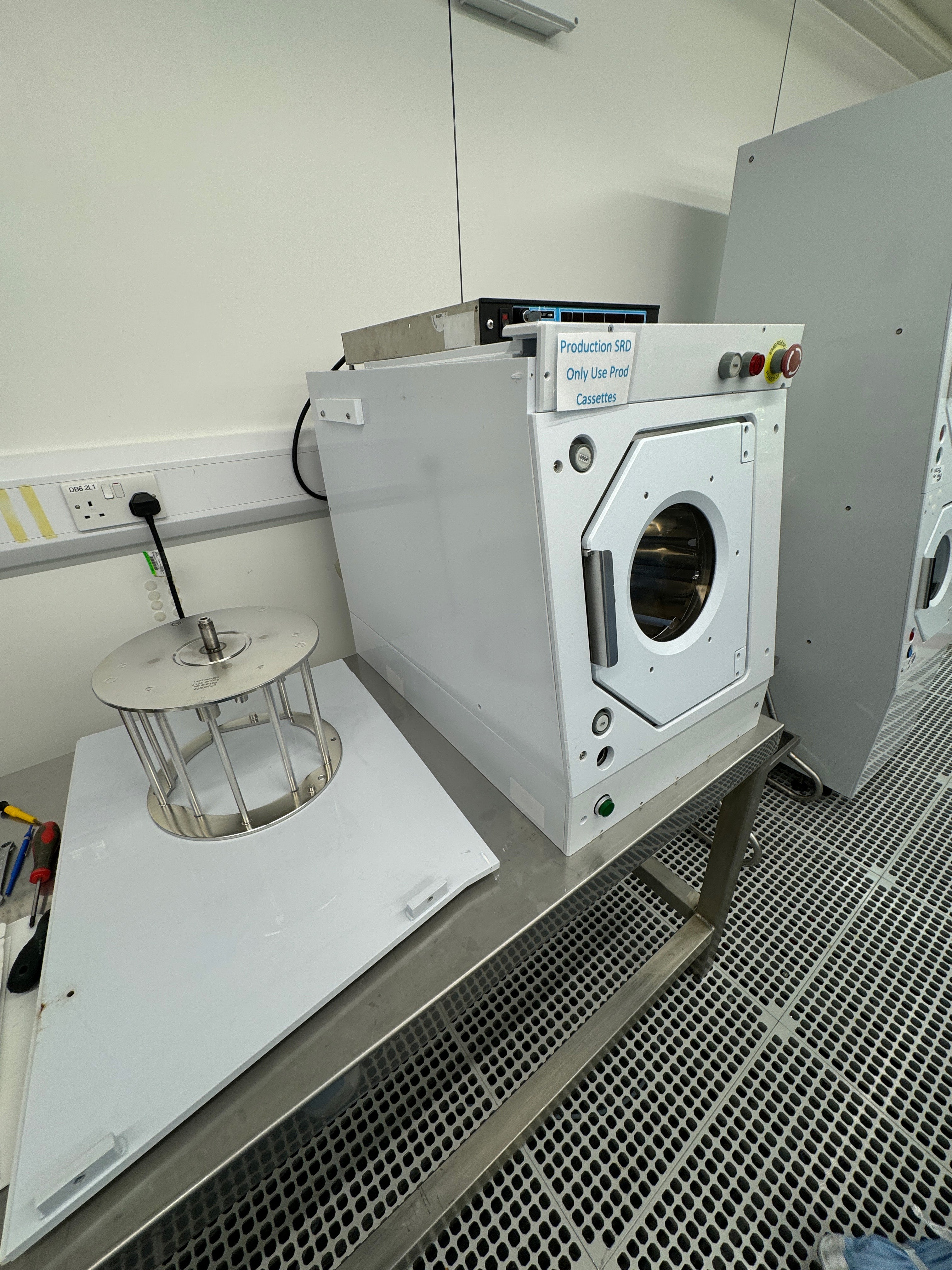 Semitool 280 S SRD (Spin Rinse Dryer) – Bridge Tronic Global