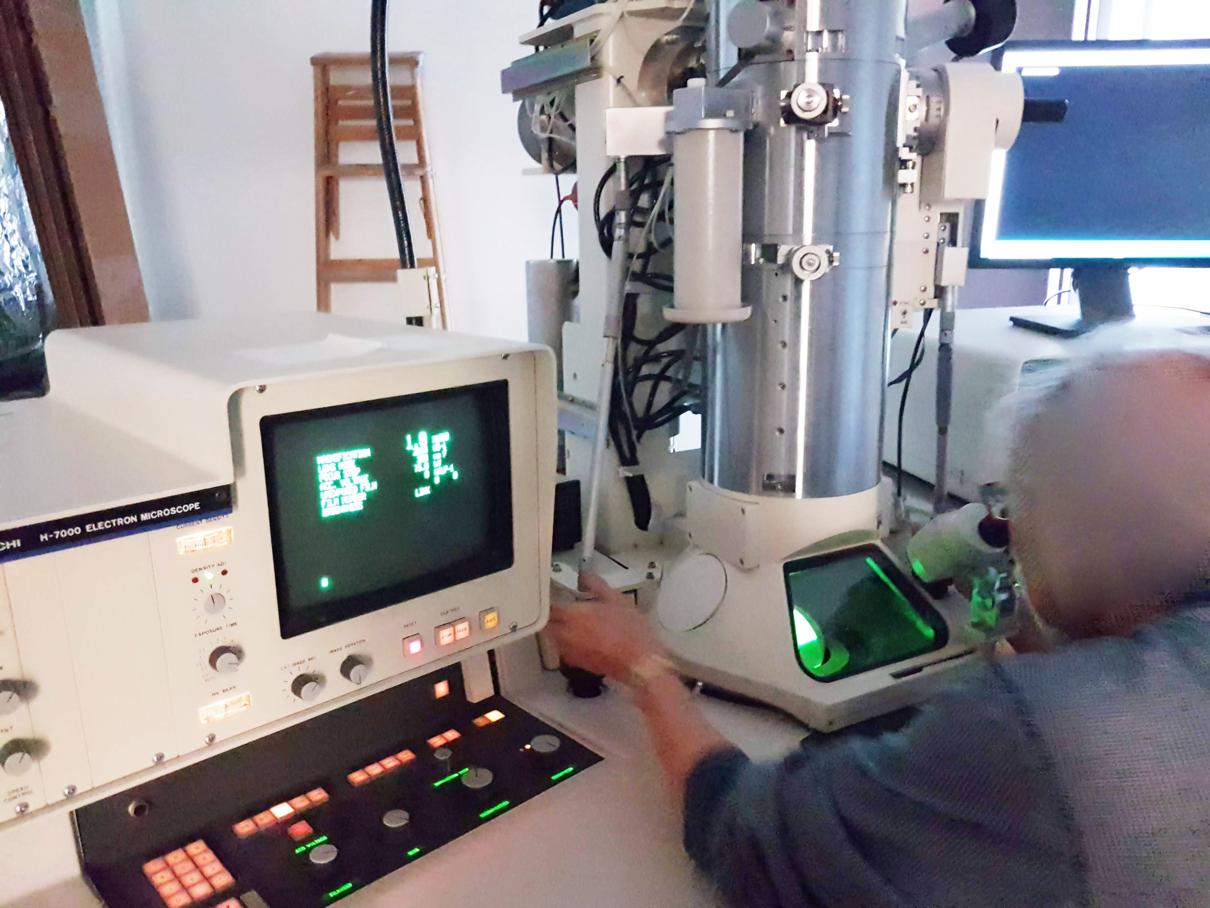 Hitachi TEM 7000 Electron Microscope – Bridge Tronic Global