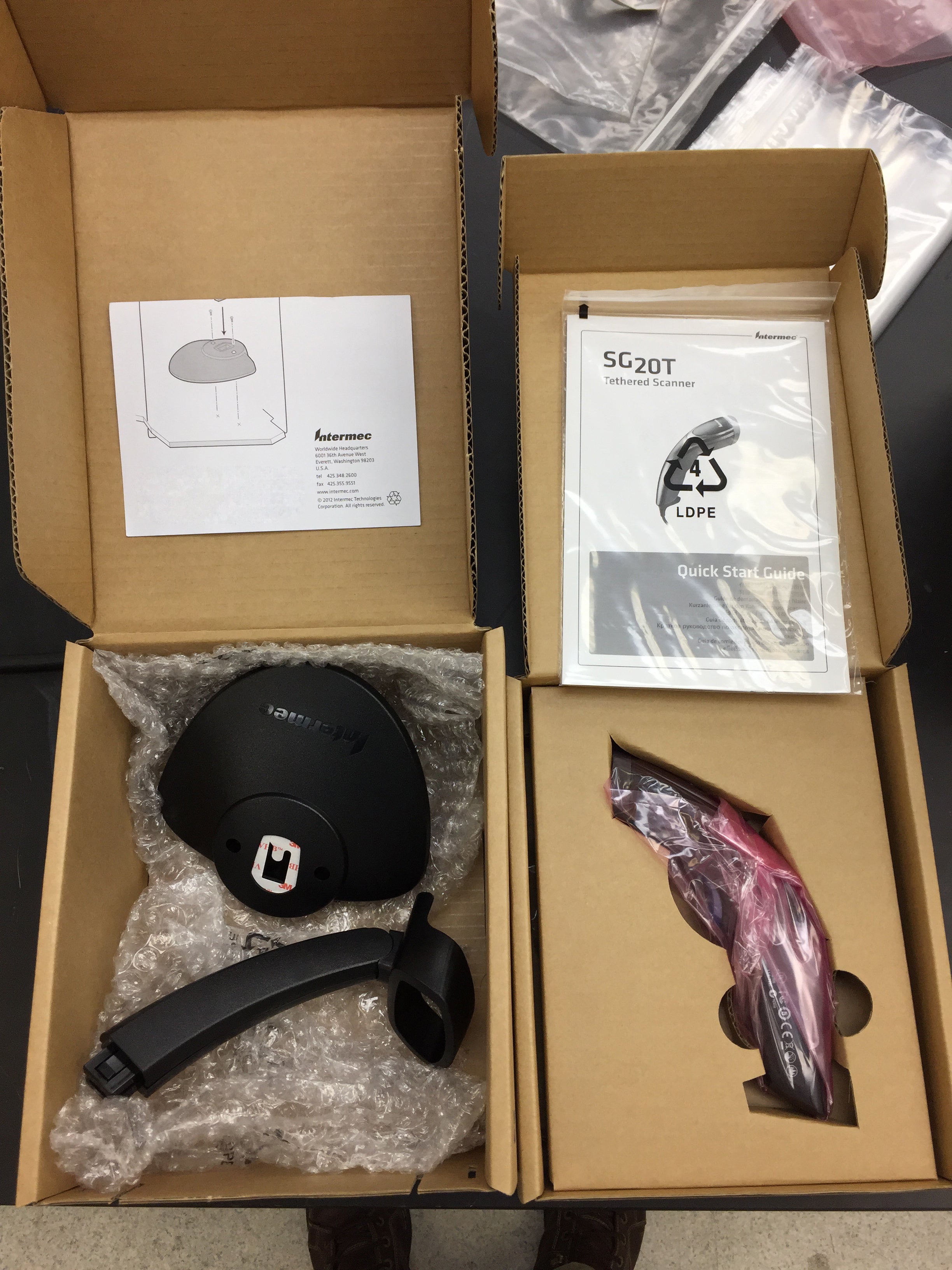 Intermec Tethered Scanner and Stand – Bridge Tronic Global